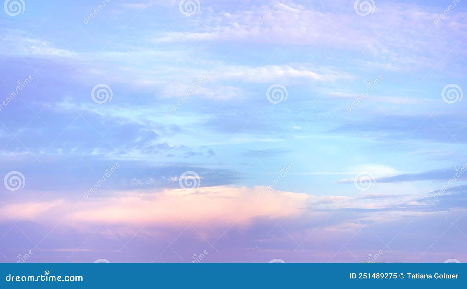 Sunset in Evening Beautiful Colorful Dramatic Sky with Cloud ...