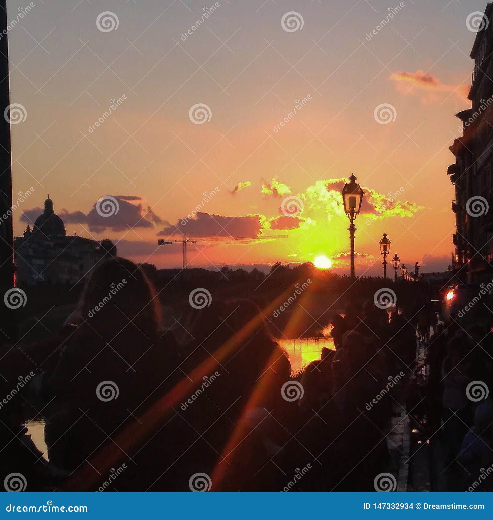Sunset in Florence editorial stock image. Image of italy - 147332934