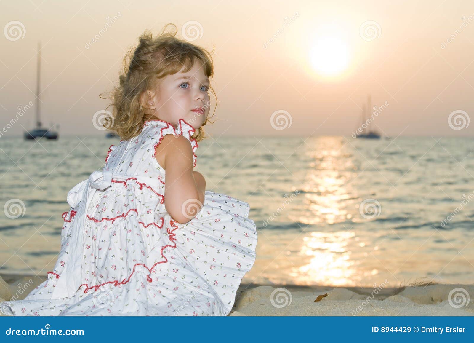 Sunset girl stock image. Image of peaceful, portrait, parenthood - 8944429