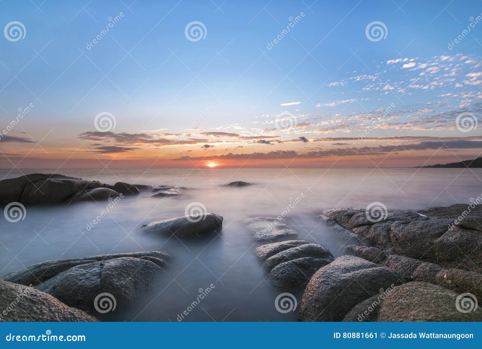 Sunset with golden ray stock image. Image of boat, green - 80881661