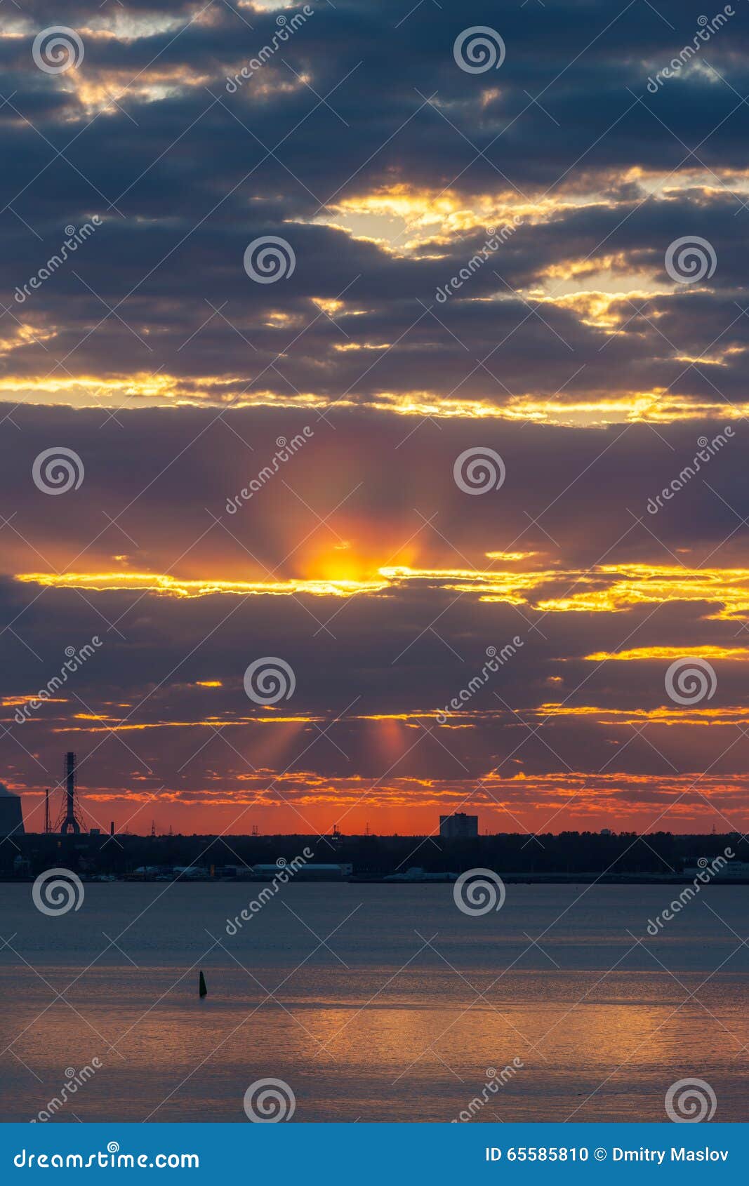 Sunset with the halo stock photo. Image of color, sunlight - 65585810