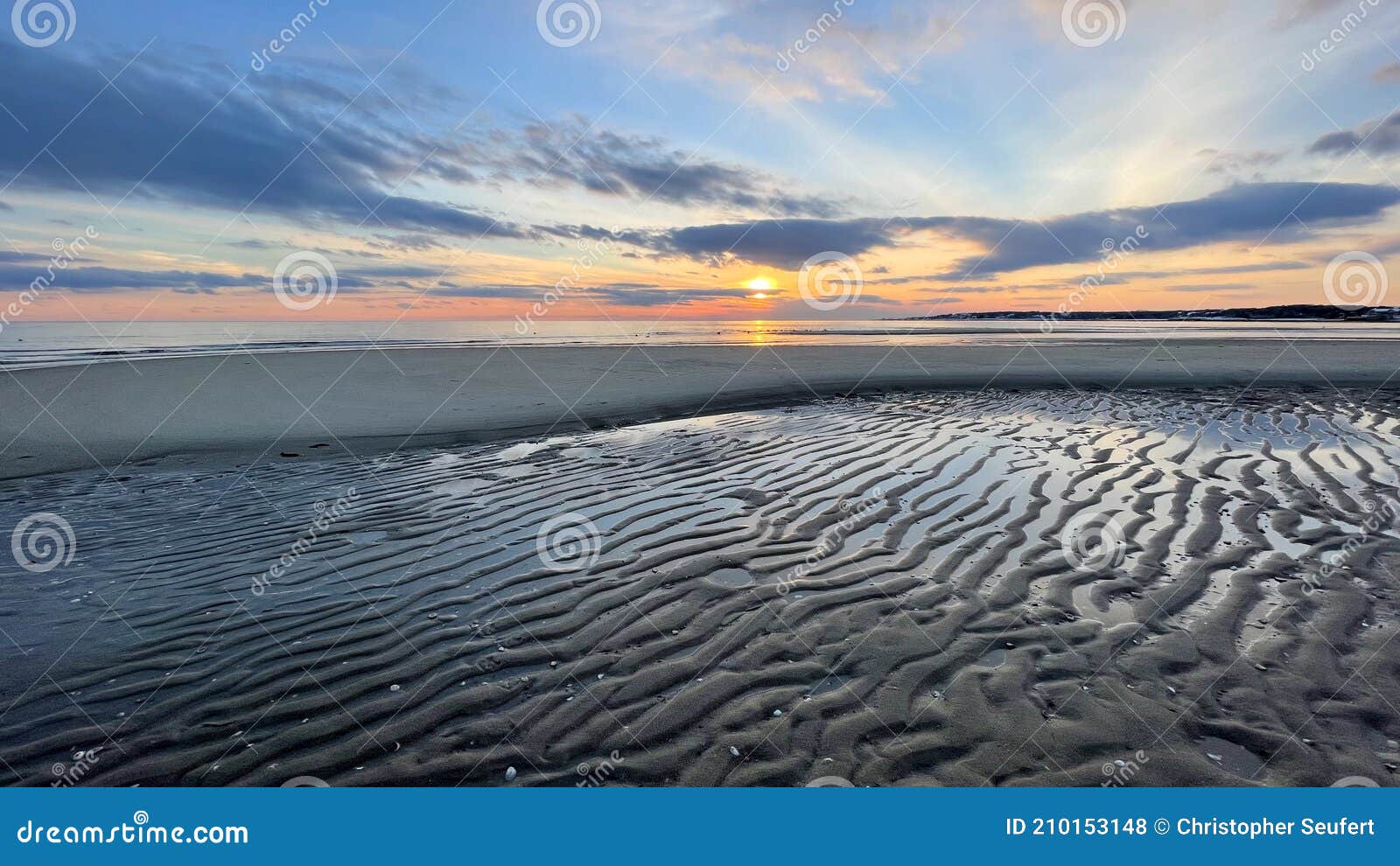 Sunset at Harding`s Beach in Chatham, Cape Cod Stock Photo - Image of ...