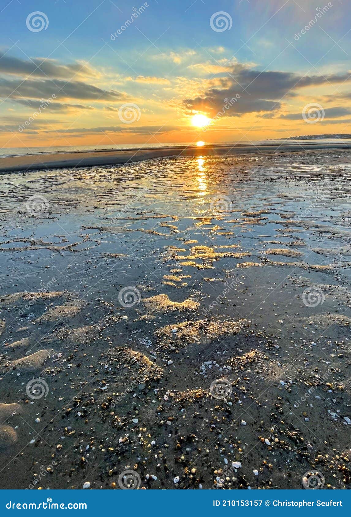 Sunset at Harding`s Beach in Chatham, Cape Cod Stock Image - Image of ...