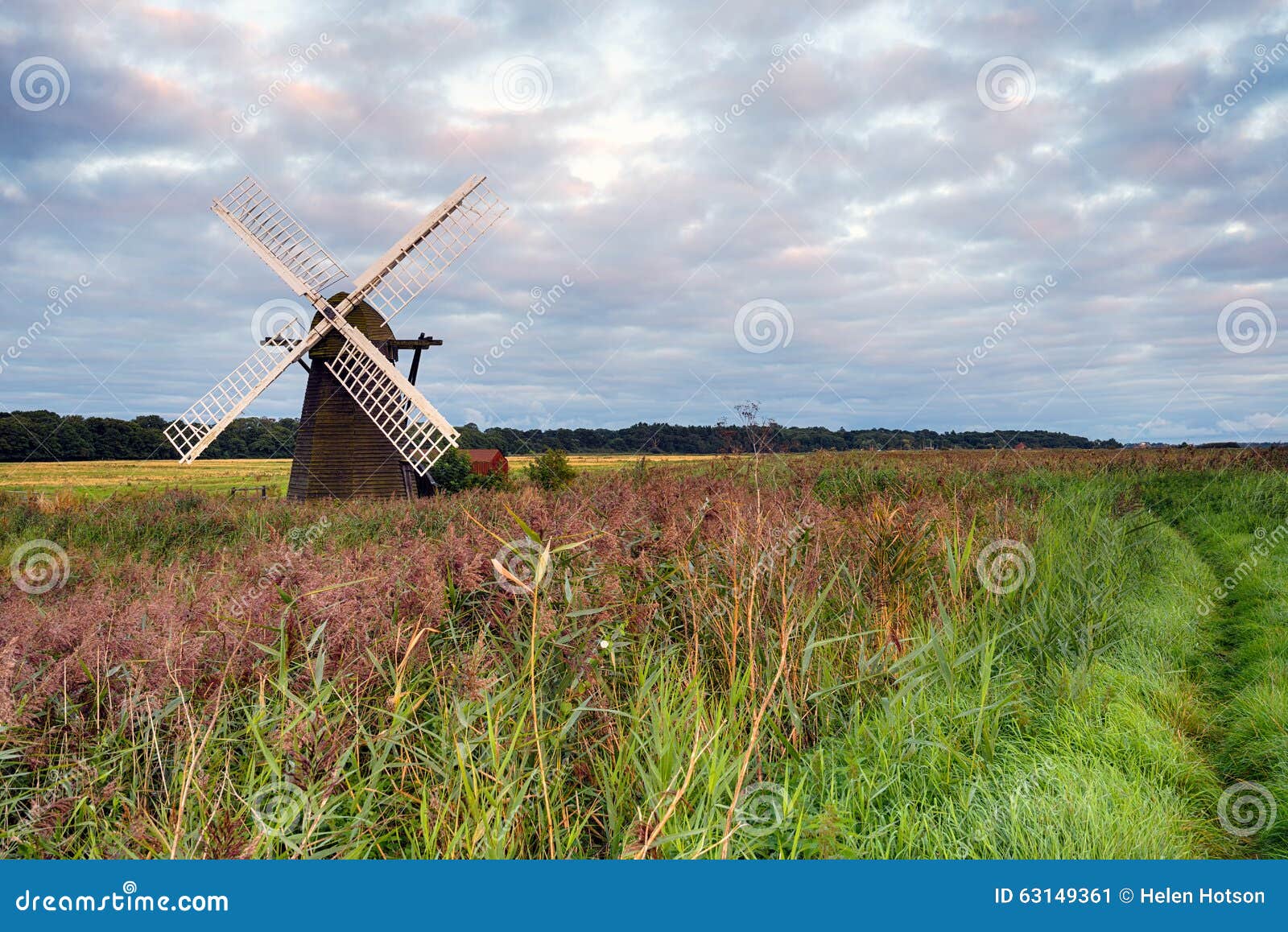 Sunset at Herringfleet Mill Stock Image - Image of fens, beautiful ...