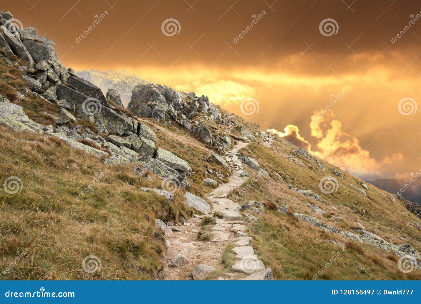 Sunset on hiking trail stock image. Image of scenery - 128156497