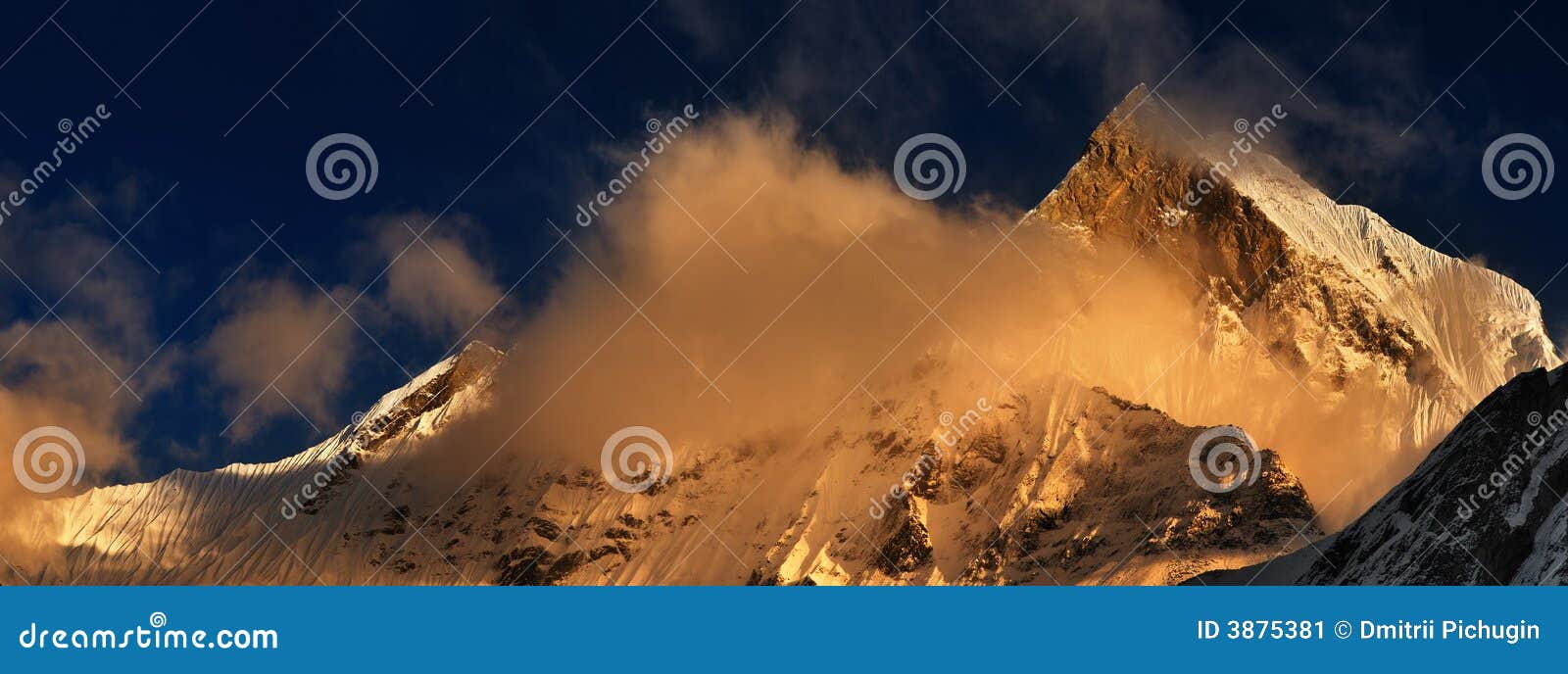 Sunset in Himalaya stock image. Image of nepal, annapurna - 3875381