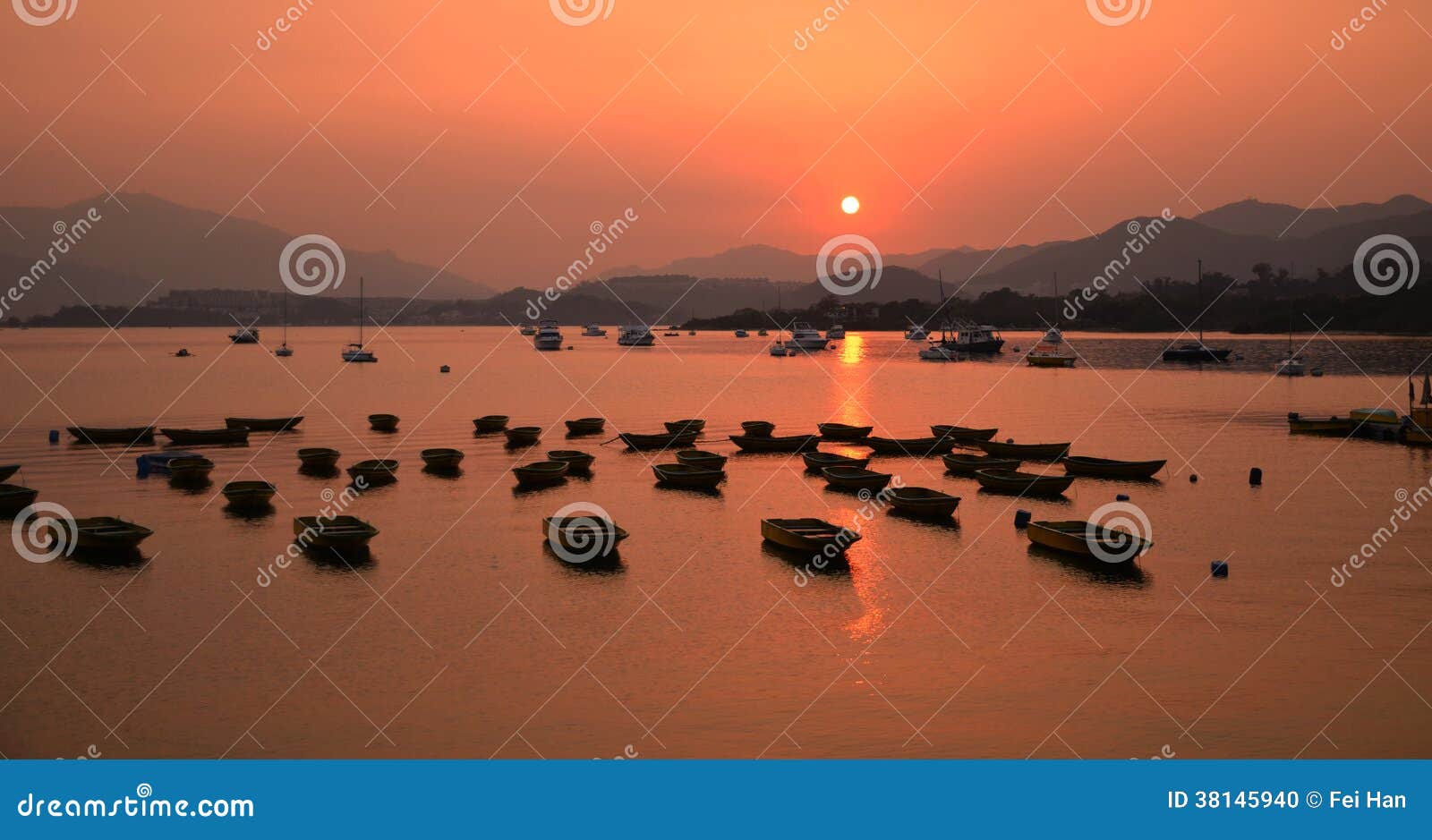Sunset of China Tai lake stock photo. Image of sunset - 38145940