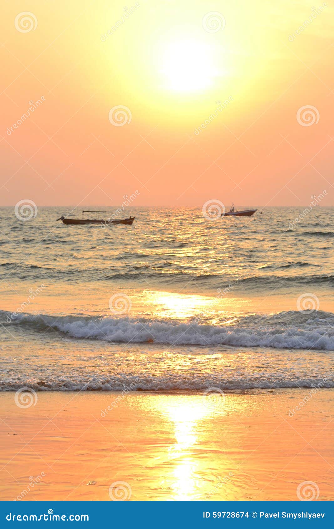 Sunset in Indian Ocean, GOA Stock Photo - Image of colors, destinations ...