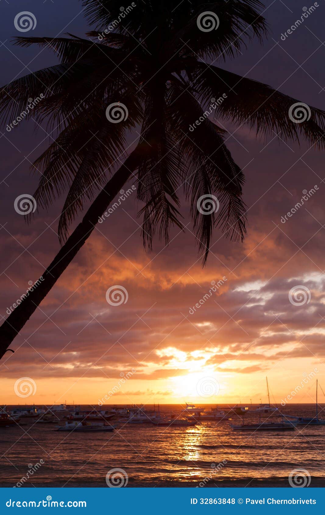 Sunset on Island Boracay stock photo. Image of sailor - 32863848