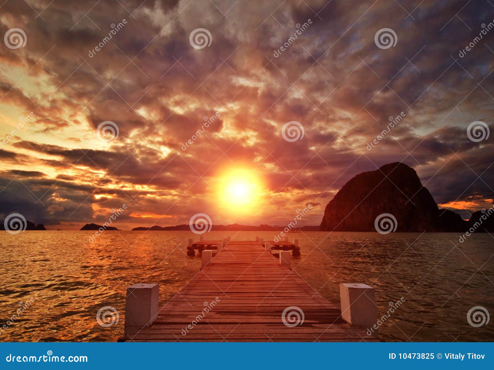 Sunset Jetty stock image. Image of beautiful, pier, island - 10473825
