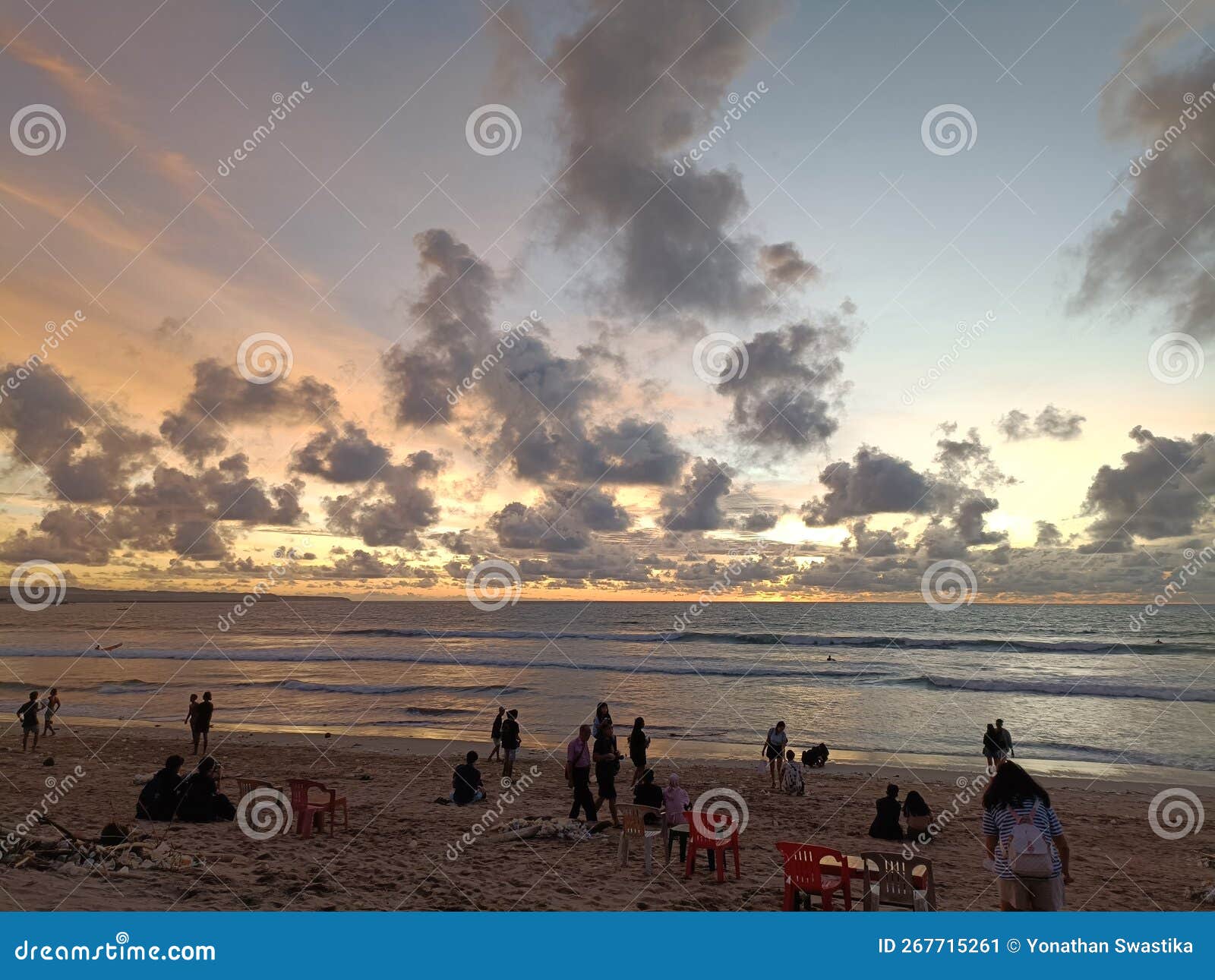 Sunset at kuta beach bali editorial photo. Image of sunset - 267715261