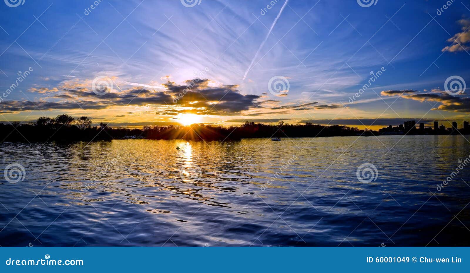 Sunset on the Lake Ontario stock image. Image of natural - 60001049