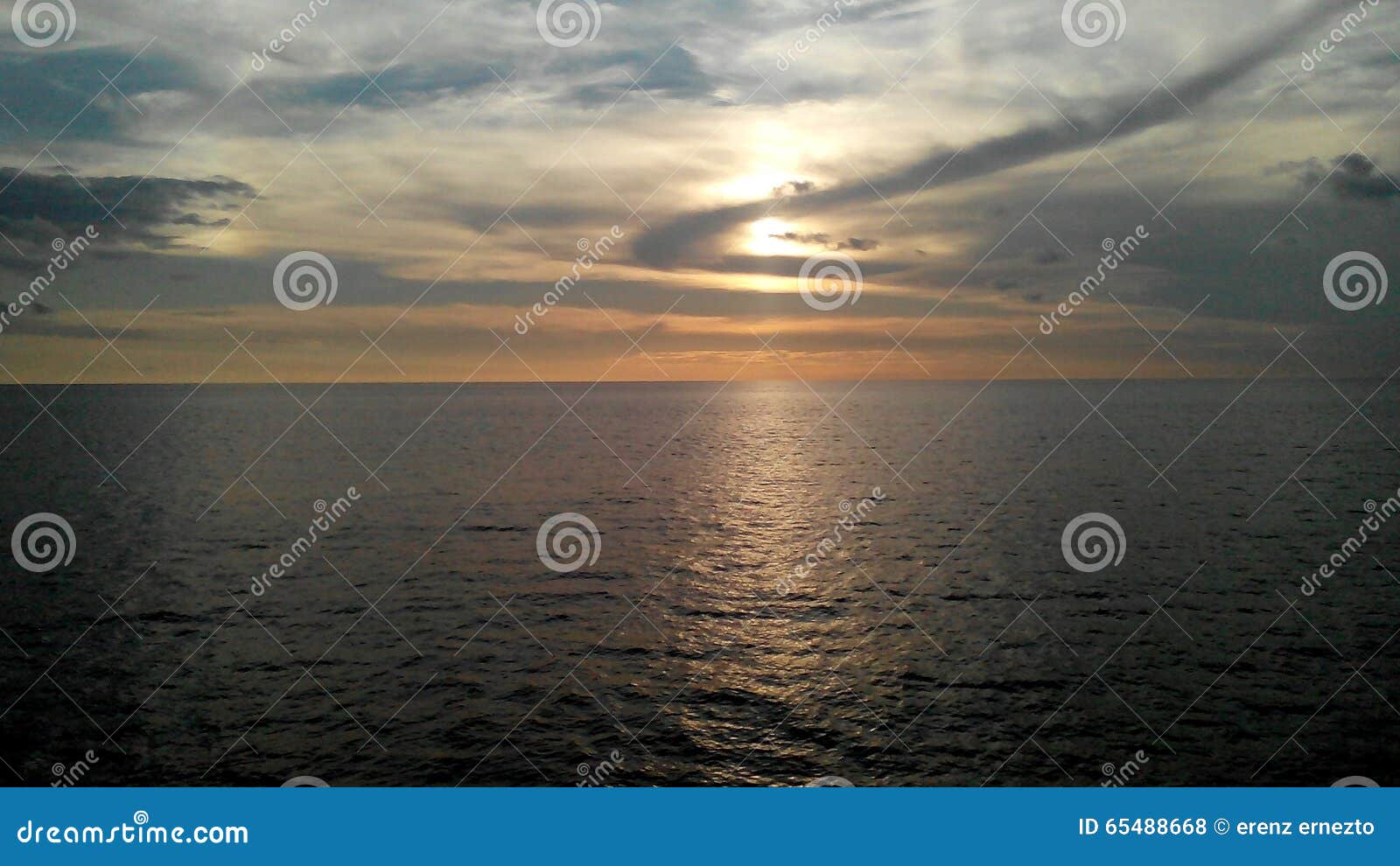 Laut Sunset Sawu Stock Photos - Free & Royalty-Free Stock Photos from ...