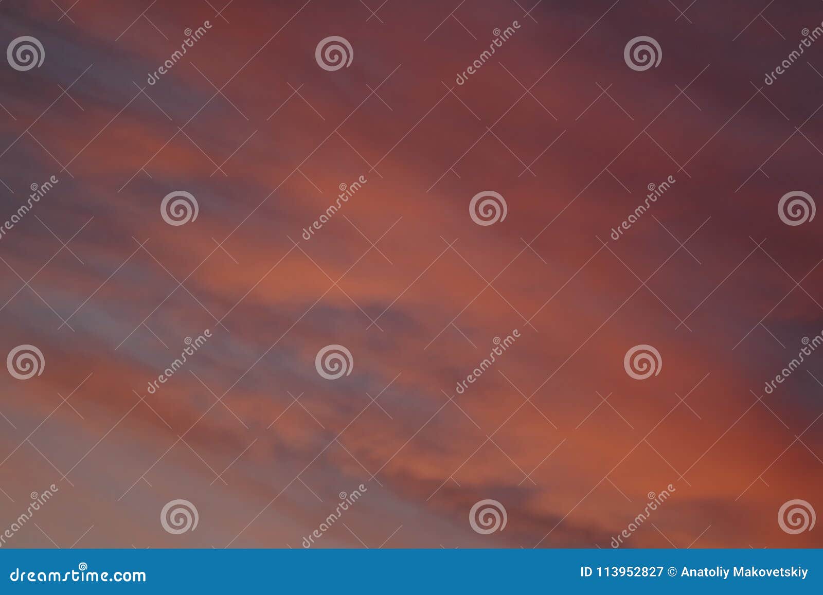 Red Clouds in the Rays of the Sun Stock Image - Image of light, soft ...