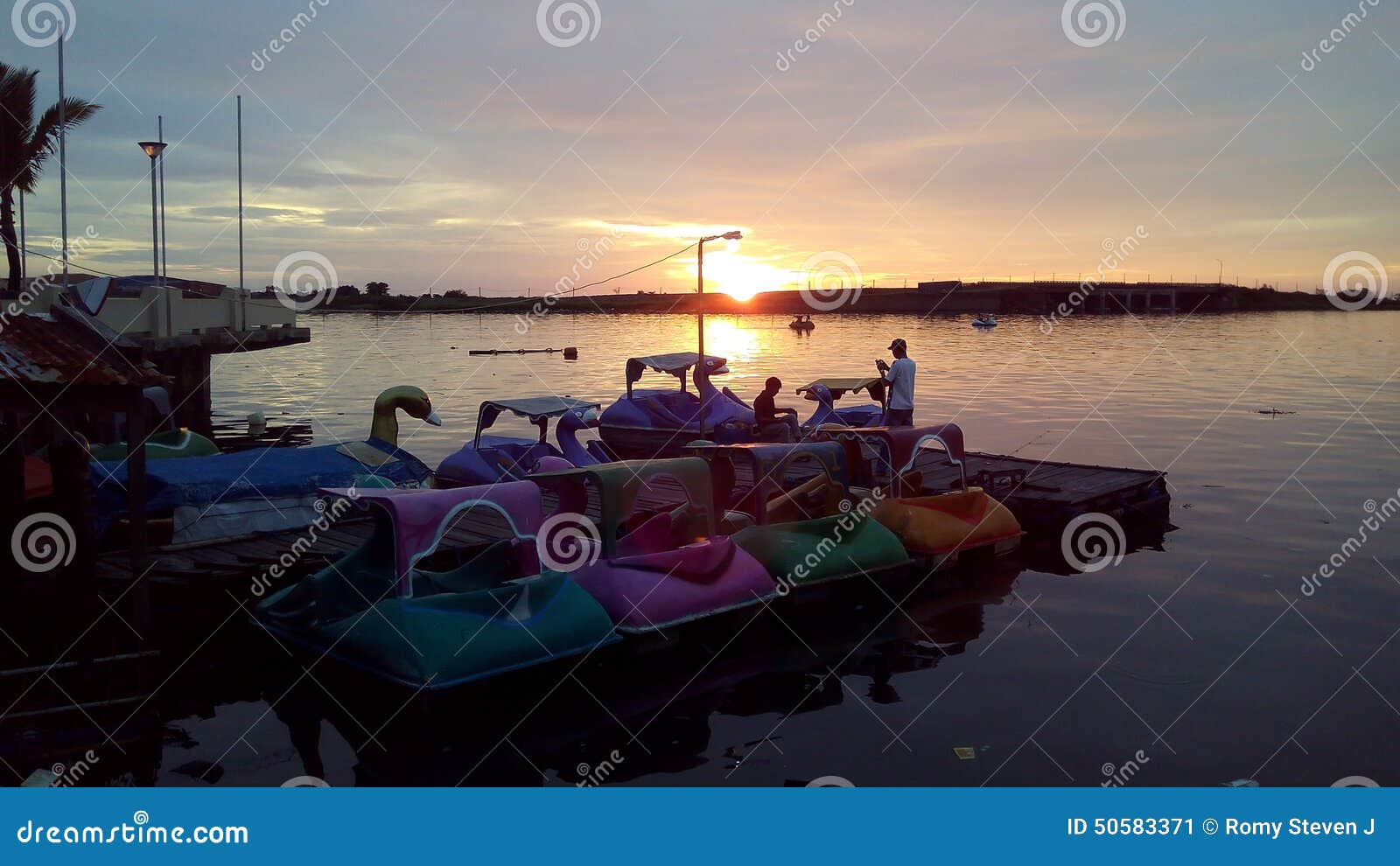 Sunset at Losari Beach Makassar Indonesia Editorial Photo - Image of ...