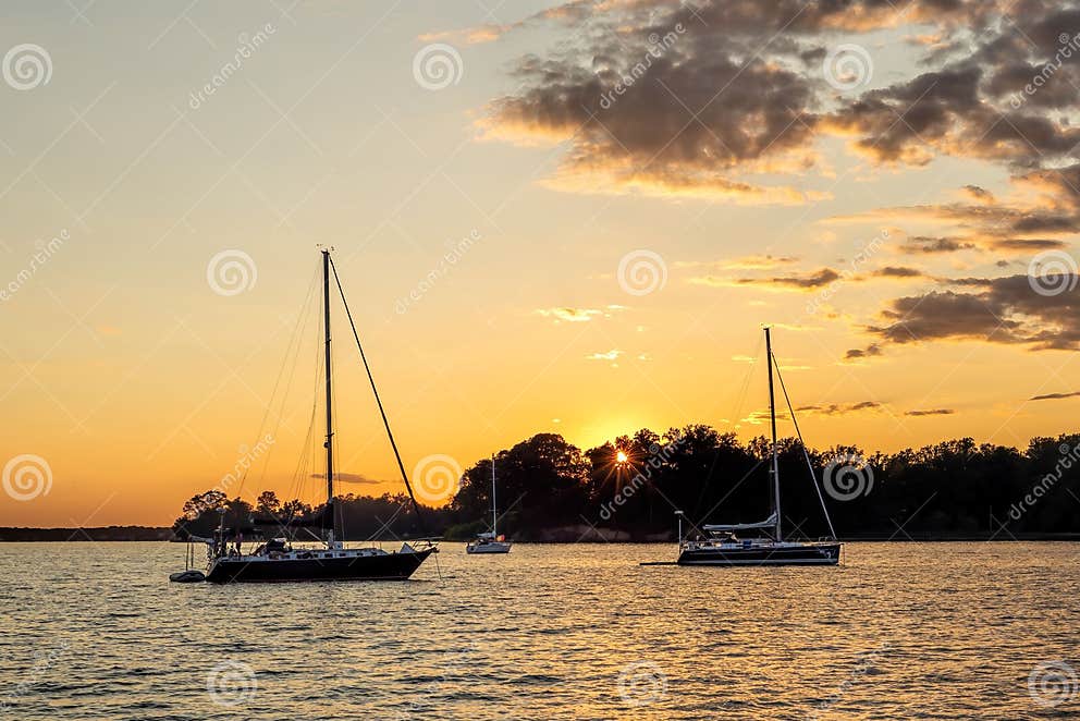 Sunset on the Magothy River in Annapolis, Md Stock Image - Image of ...