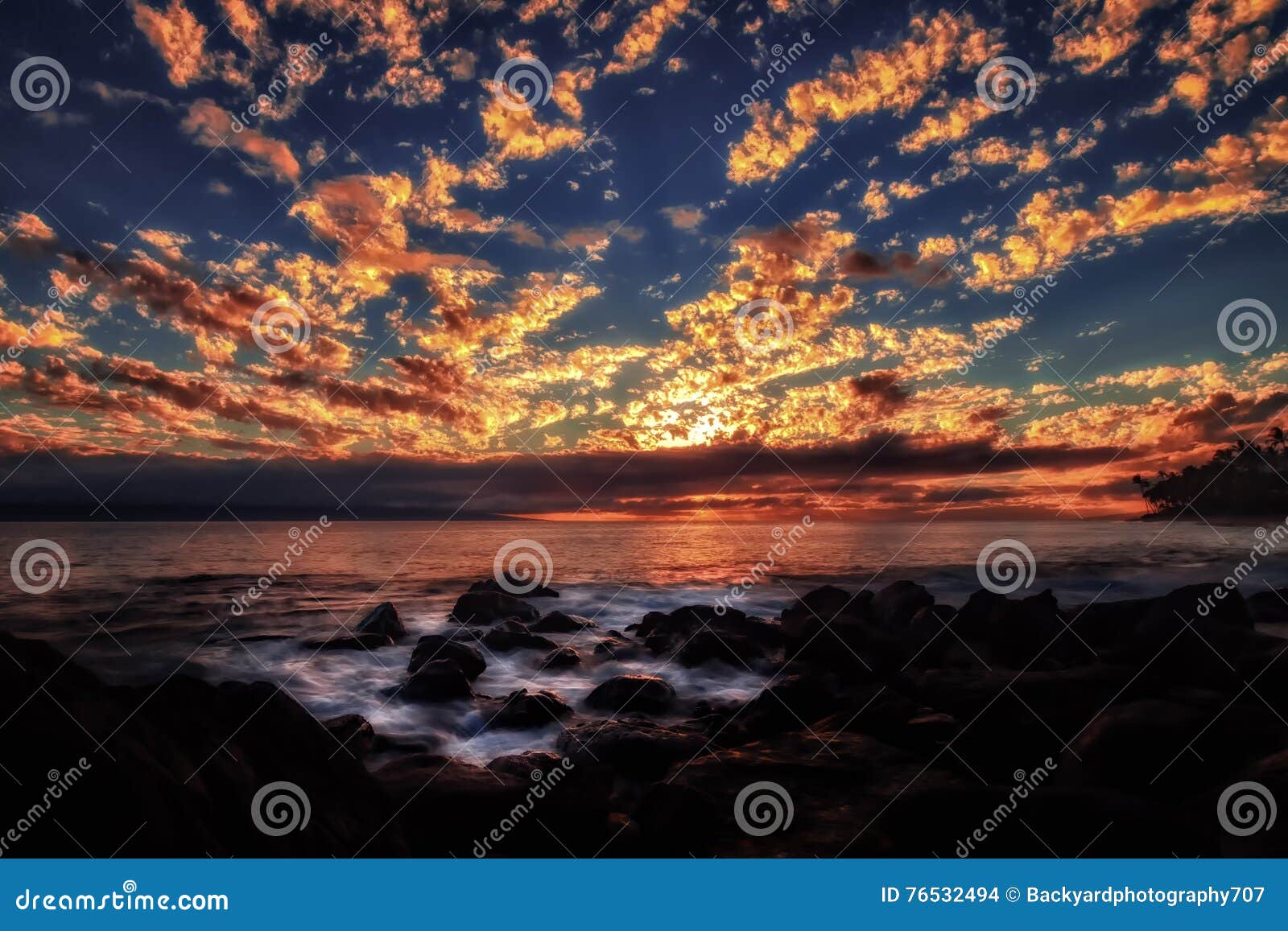 Sunset at Maui, Hawaii stock photo. Image of scenic, maui - 76532494