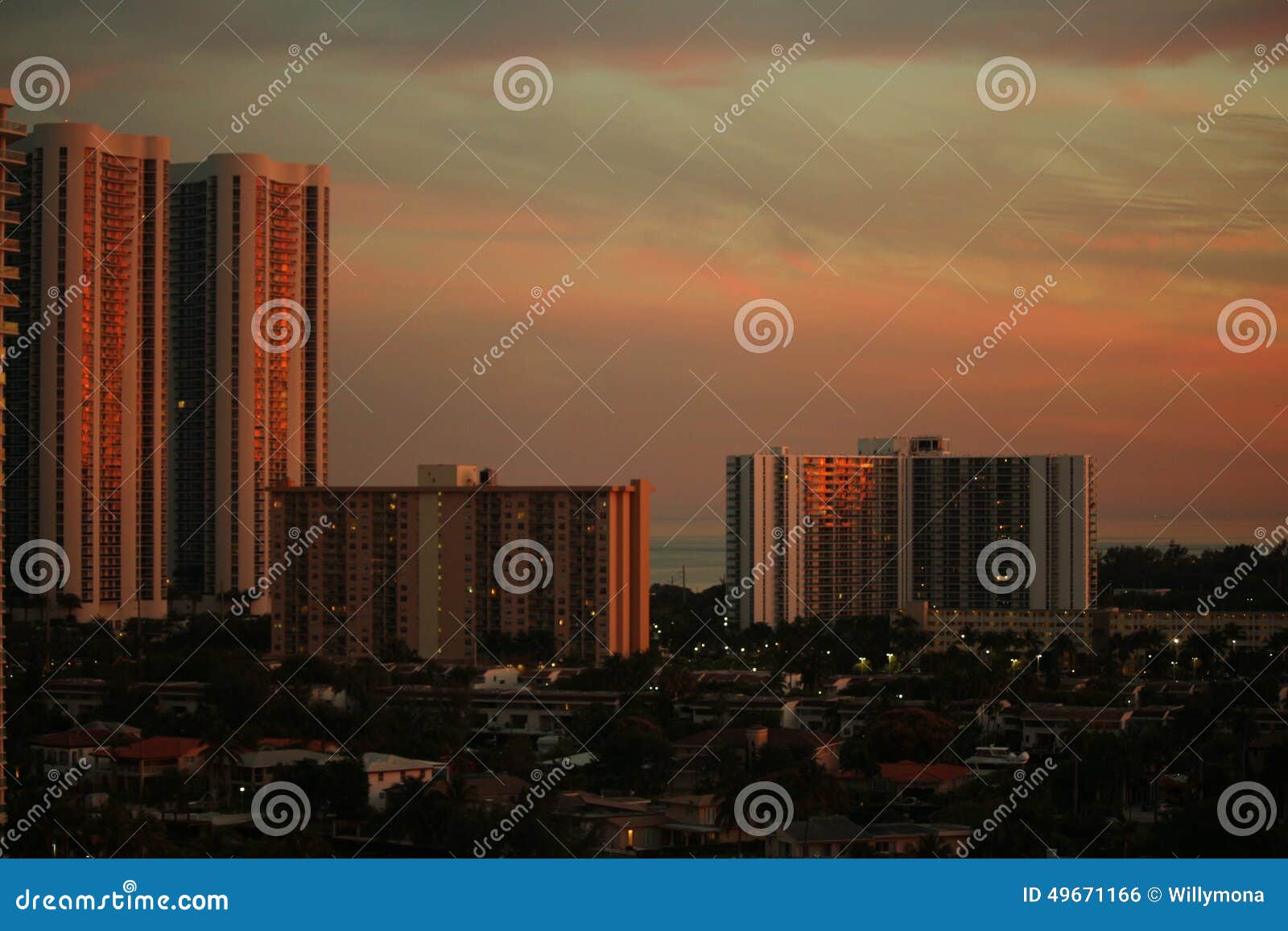 Sunset in miami beach editorial photo. Image of view - 49671166