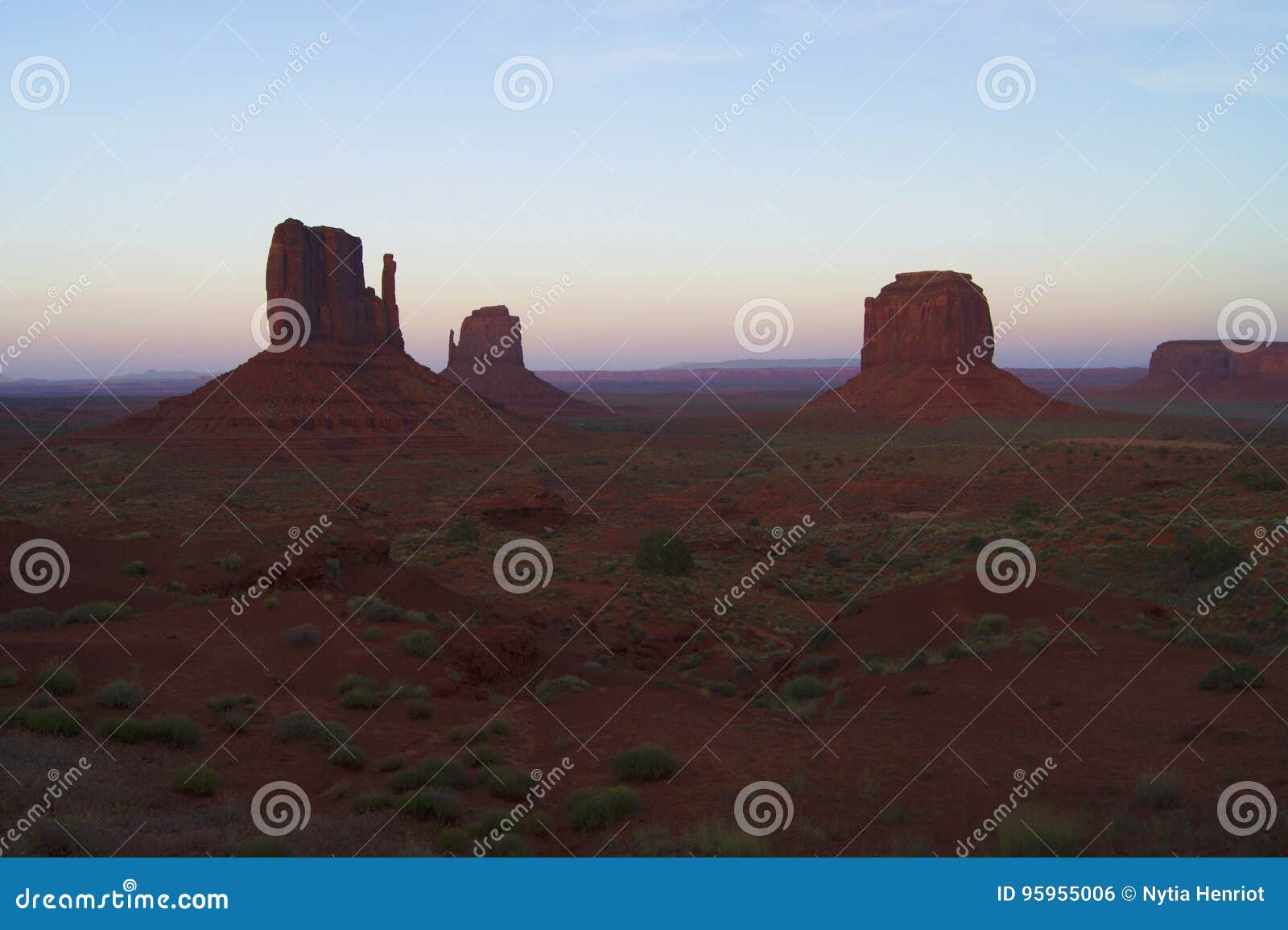 Sunset on Monument Valley stock photo. Image of desert - 95955006
