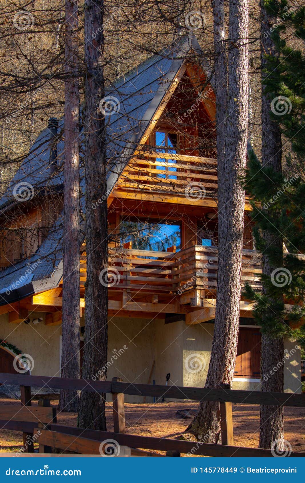 Sunset Mountain House in the Forest Stock Image - Image of blue, leaves ...