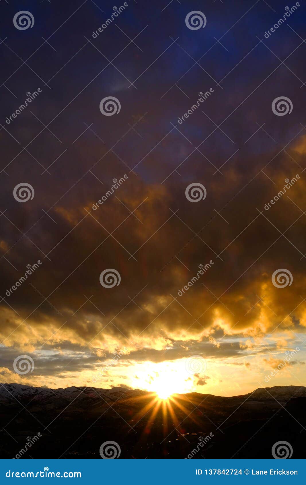 Sunset on Mountains Horizon Clouds Sunstar Sun Star Glowing Stock Photo ...