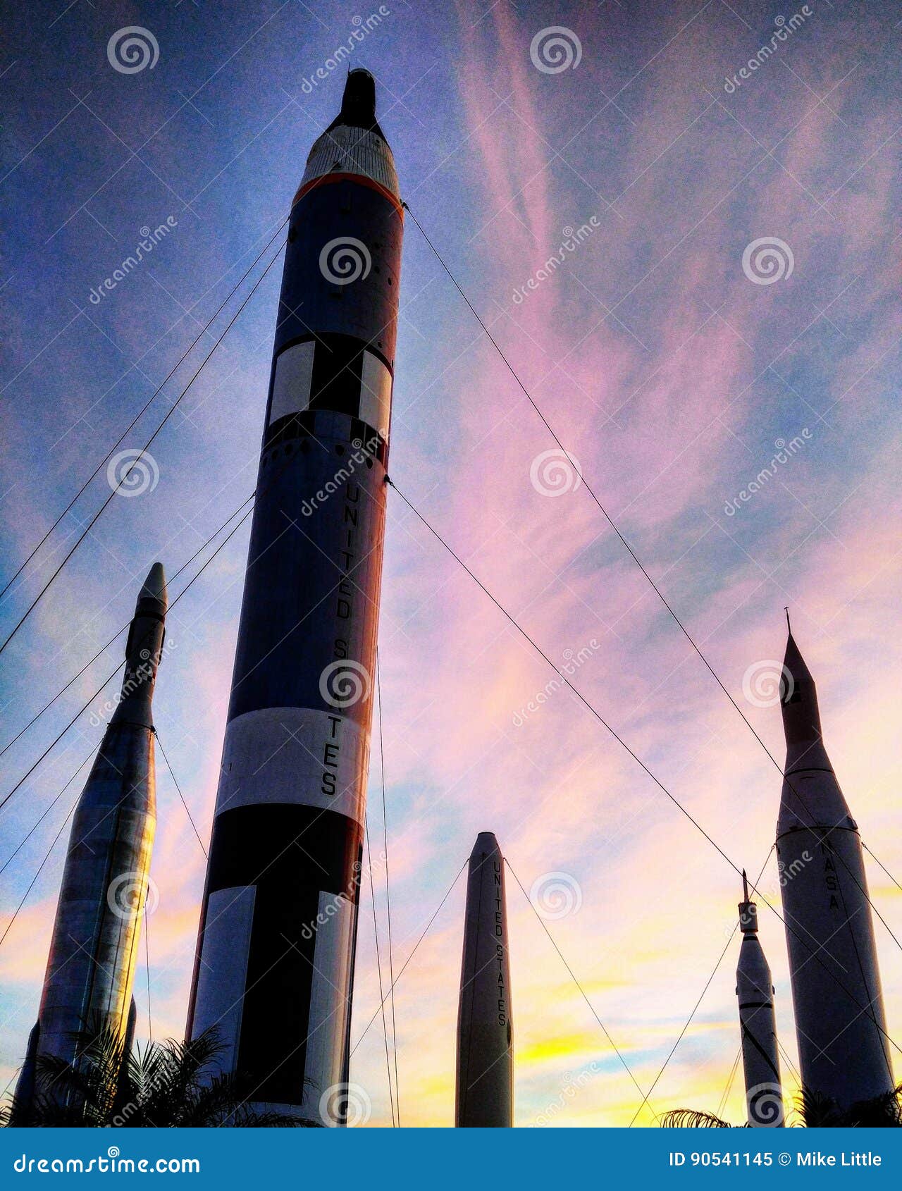 Sunset NASA editorial image. Image of sunset, rocket - 90541145