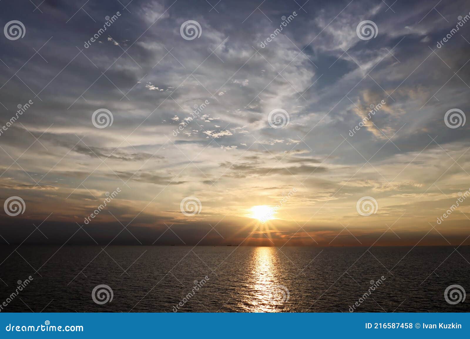 Sunset in the Open Ocean. Colorful Views of the Surface of the Water ...