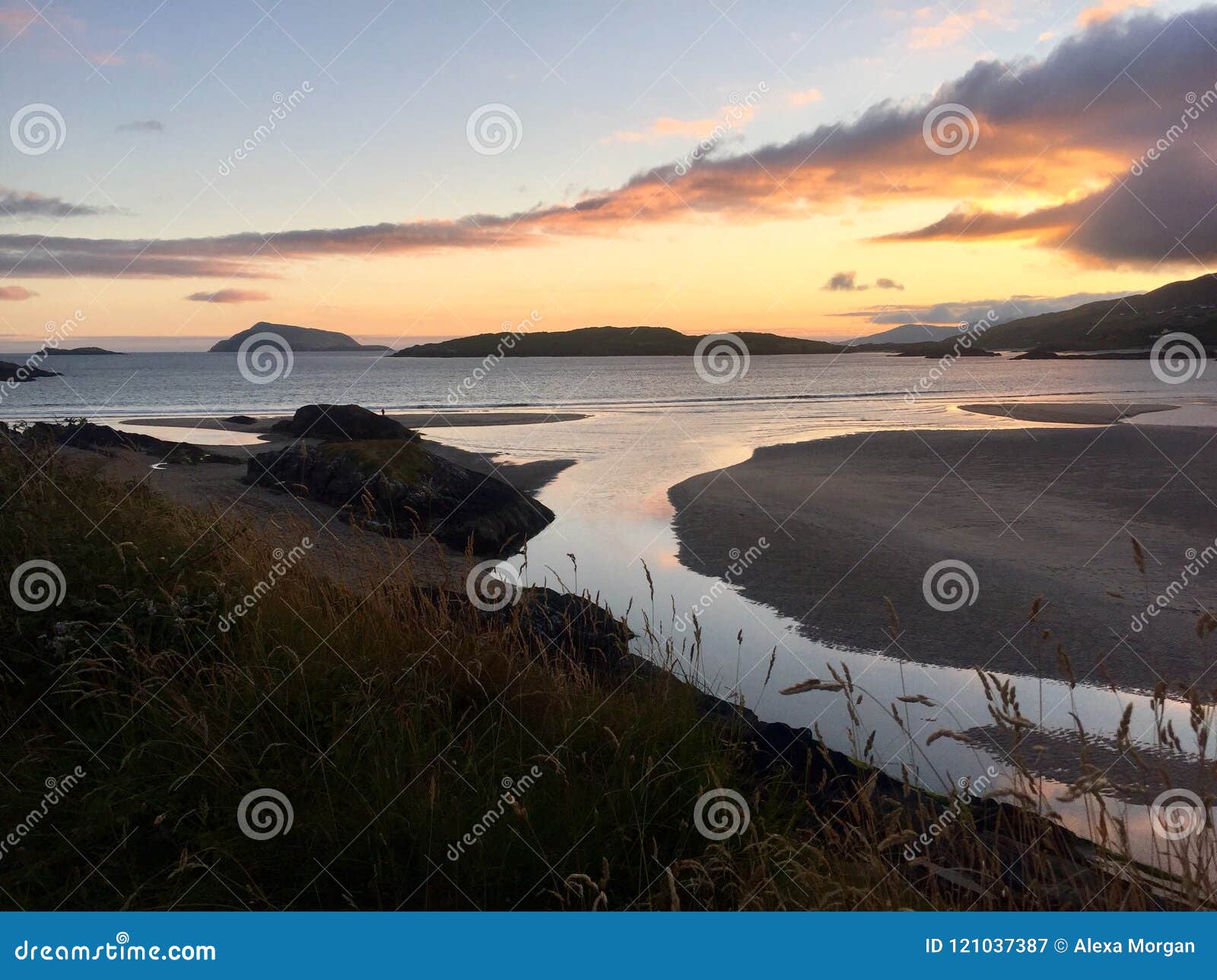 Derrynane Beach Sunset stock image. Image of derrynane - 121037387
