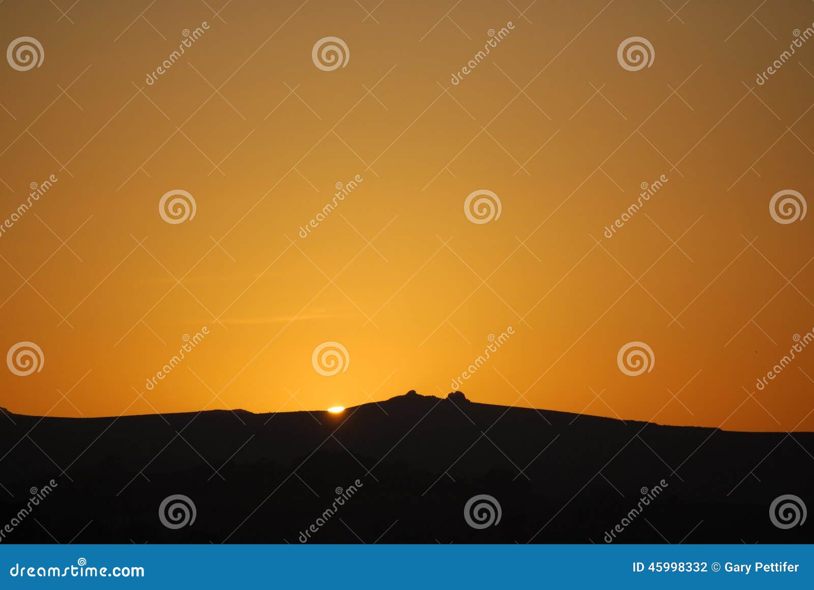 Sunset over haytor stock photo. Image of sundown, devon - 45998332