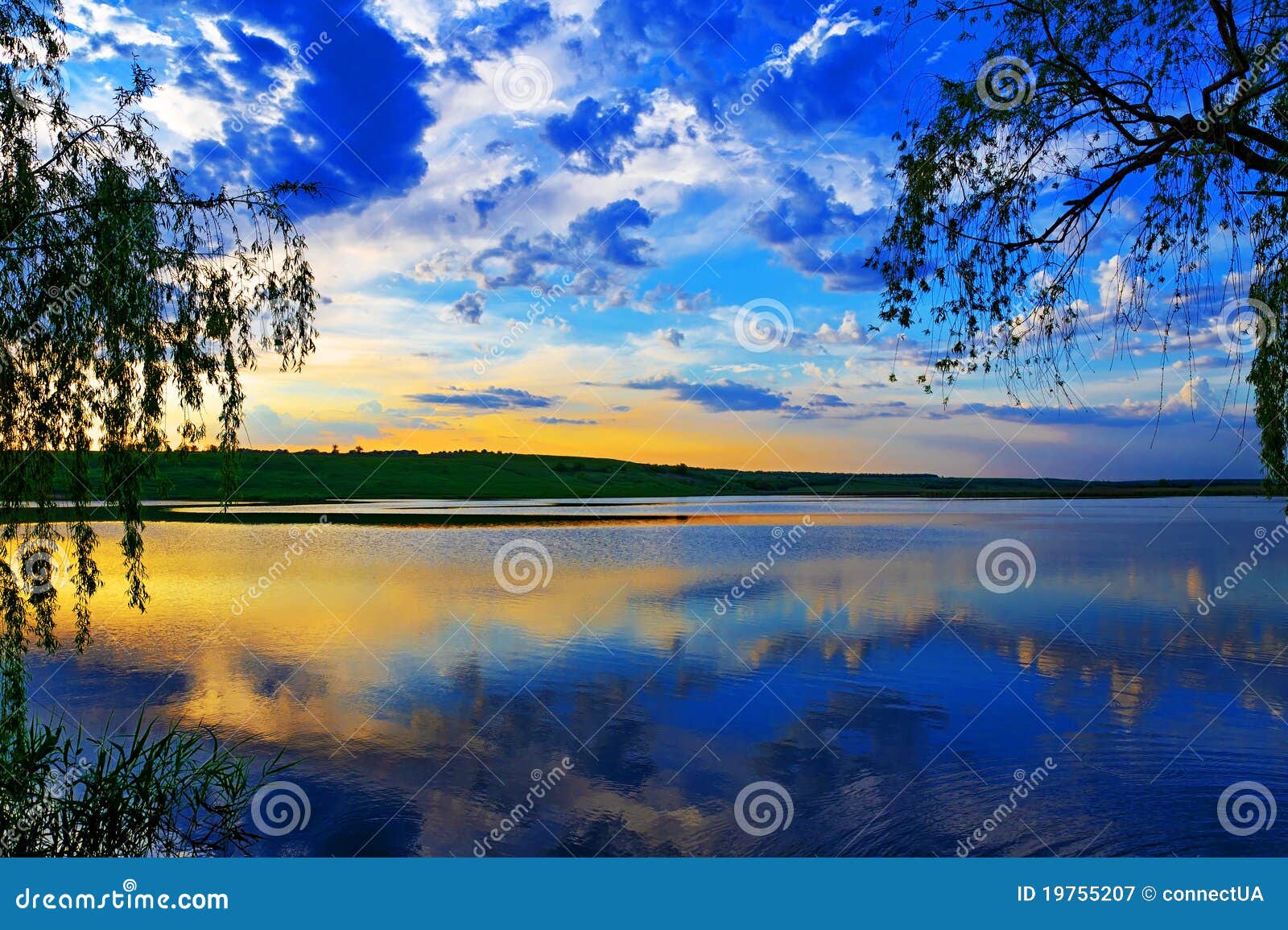 Sunset over lake stock image. Image of willow, idyll - 19755207