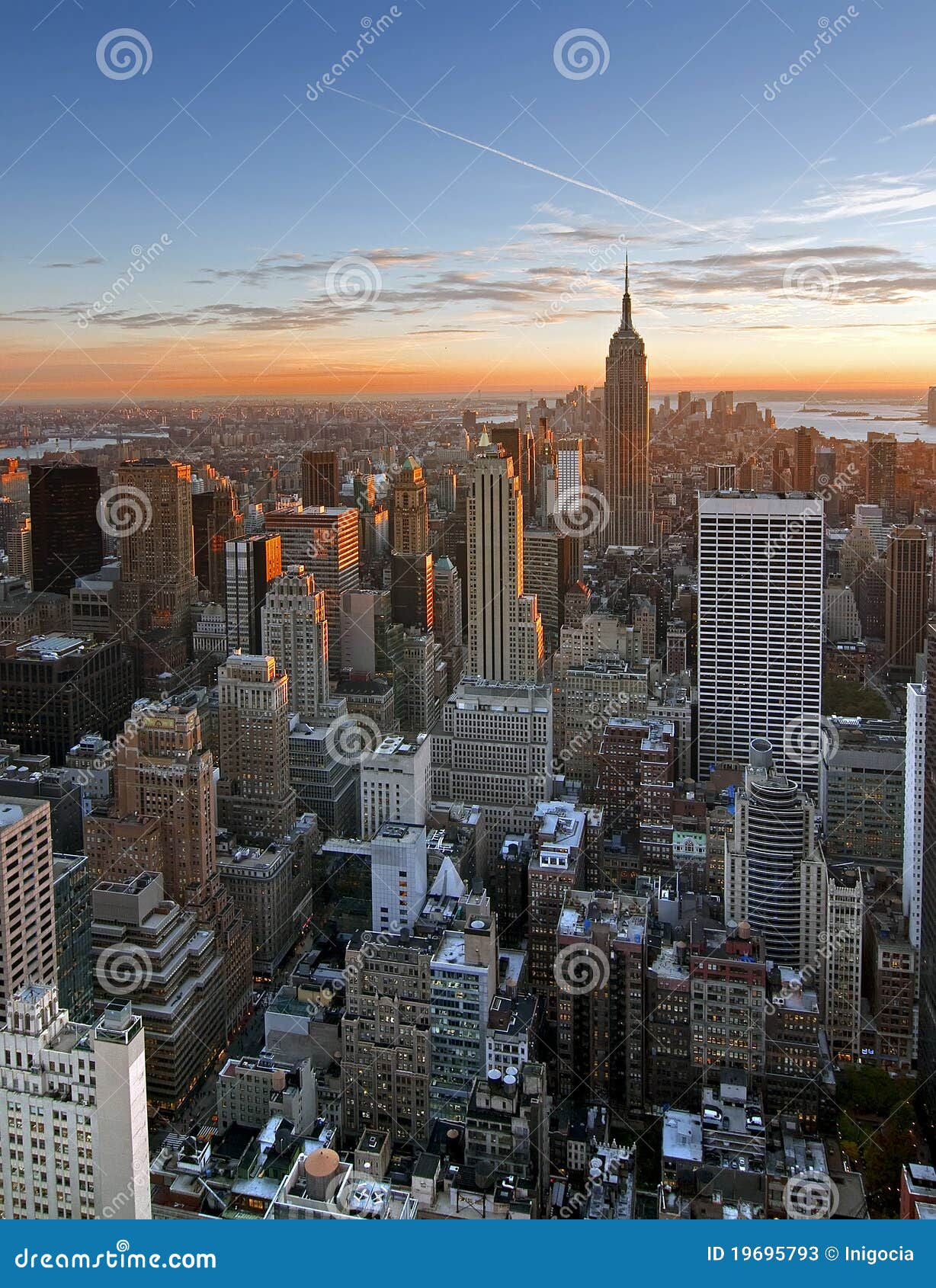 Sunset over manhattan stock image. Image of evening, exterior - 19695793