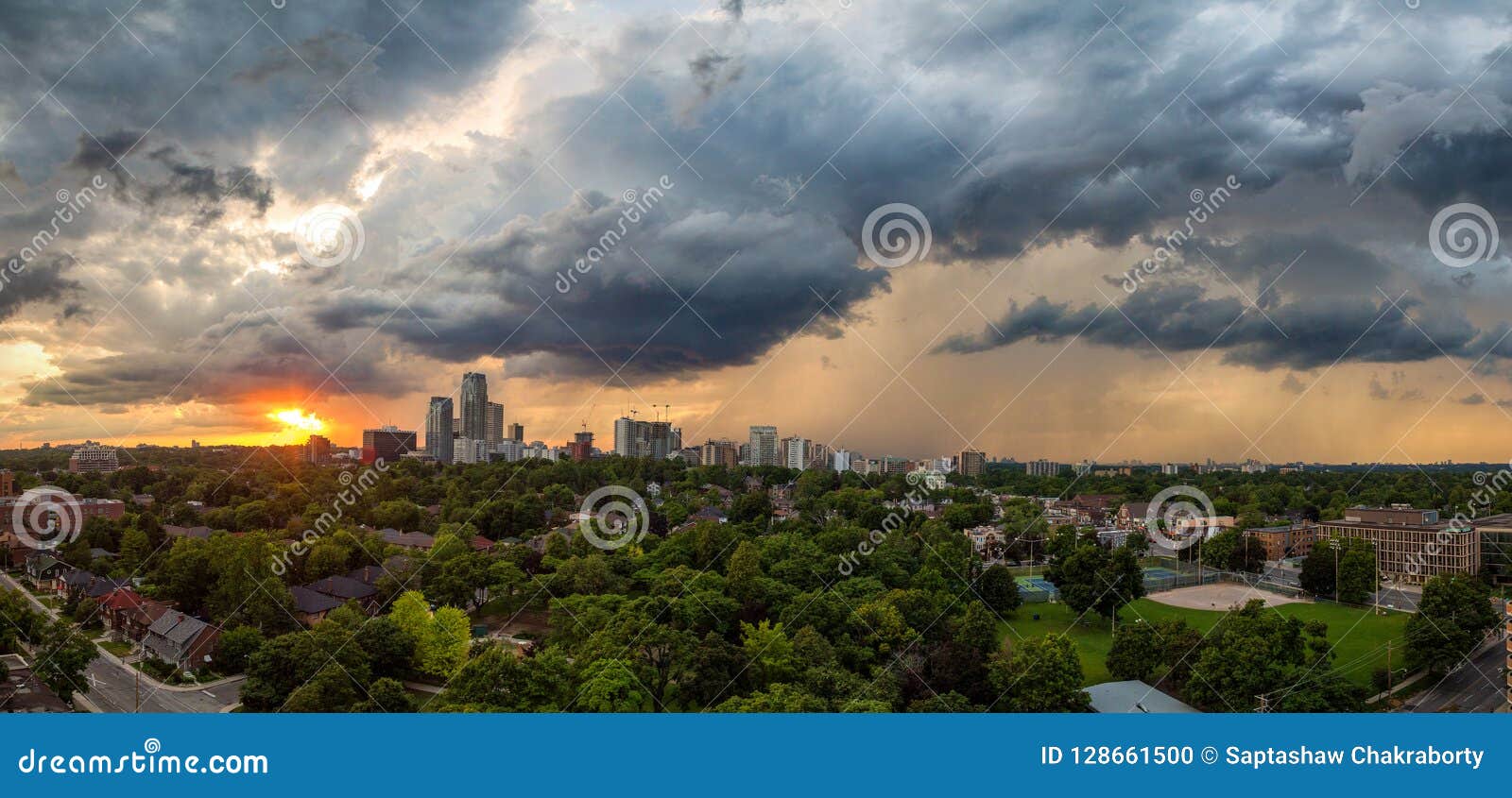 Sunset Over Midtown Toronto on a Cloudy Day Stock Photo - Image of ...