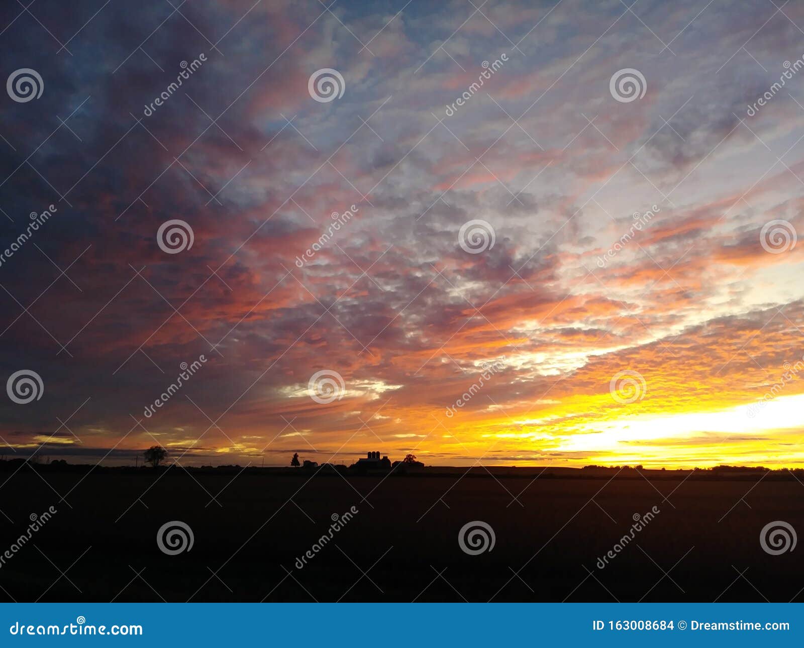 Sunset over midwest farm stock photo. Image of farm - 163008684