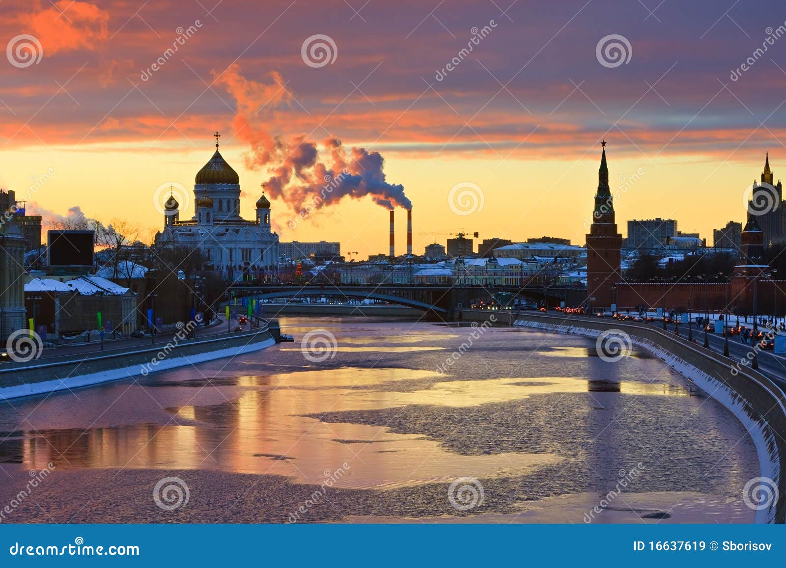 Sunset over Moscow stock image. Image of gold, capital - 16637619