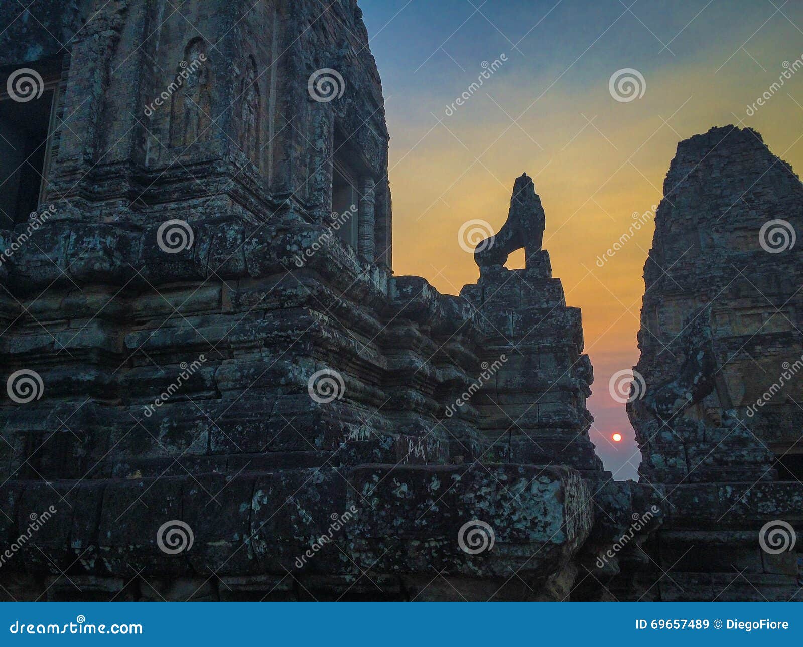 Sunset Over Ruins in Ta Keo, Angkor Wat Stock Image - Image of enjoy ...