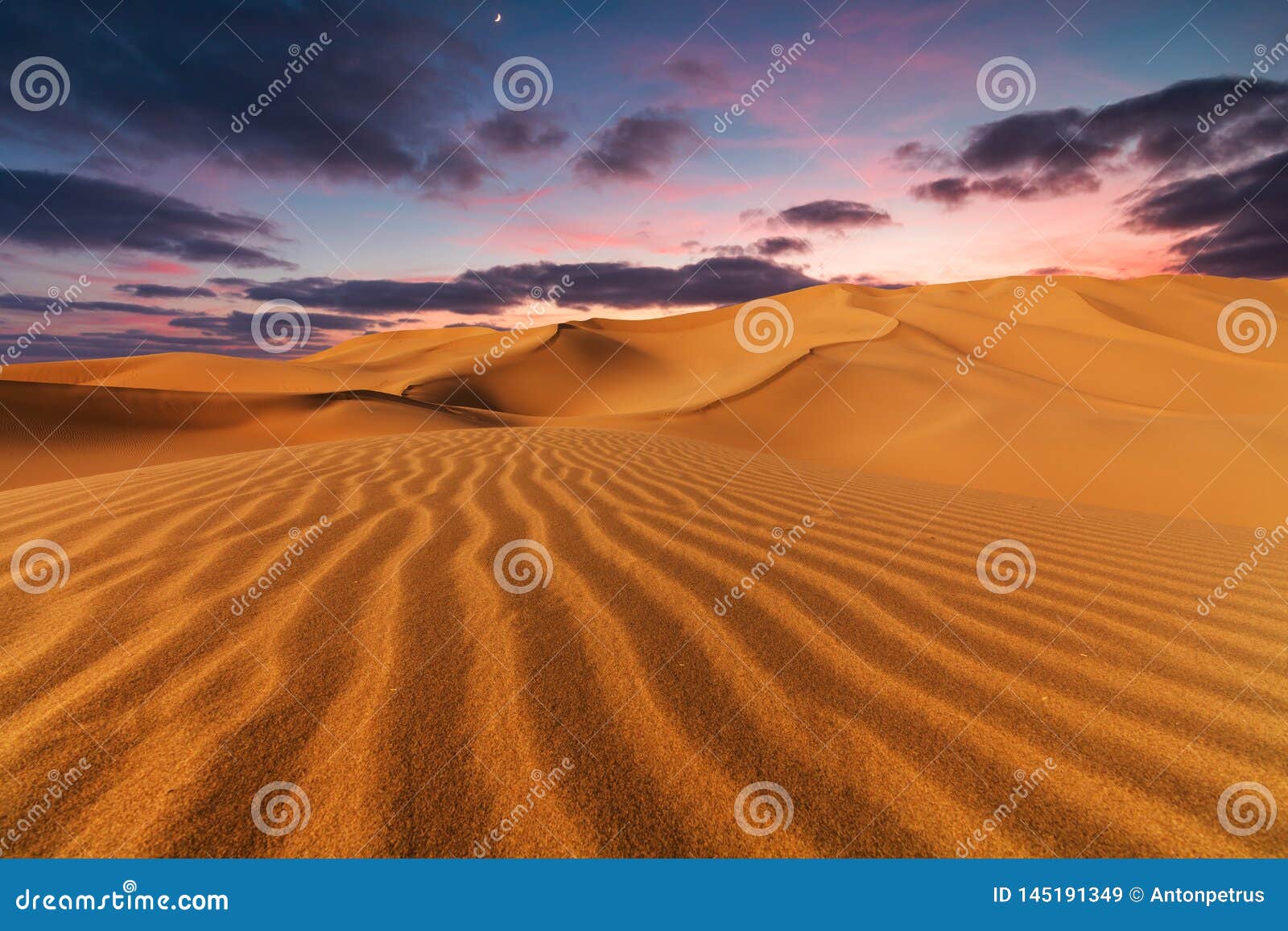 Sunset Over the Sand Dunes in the Desert Stock Image - Image of arid ...
