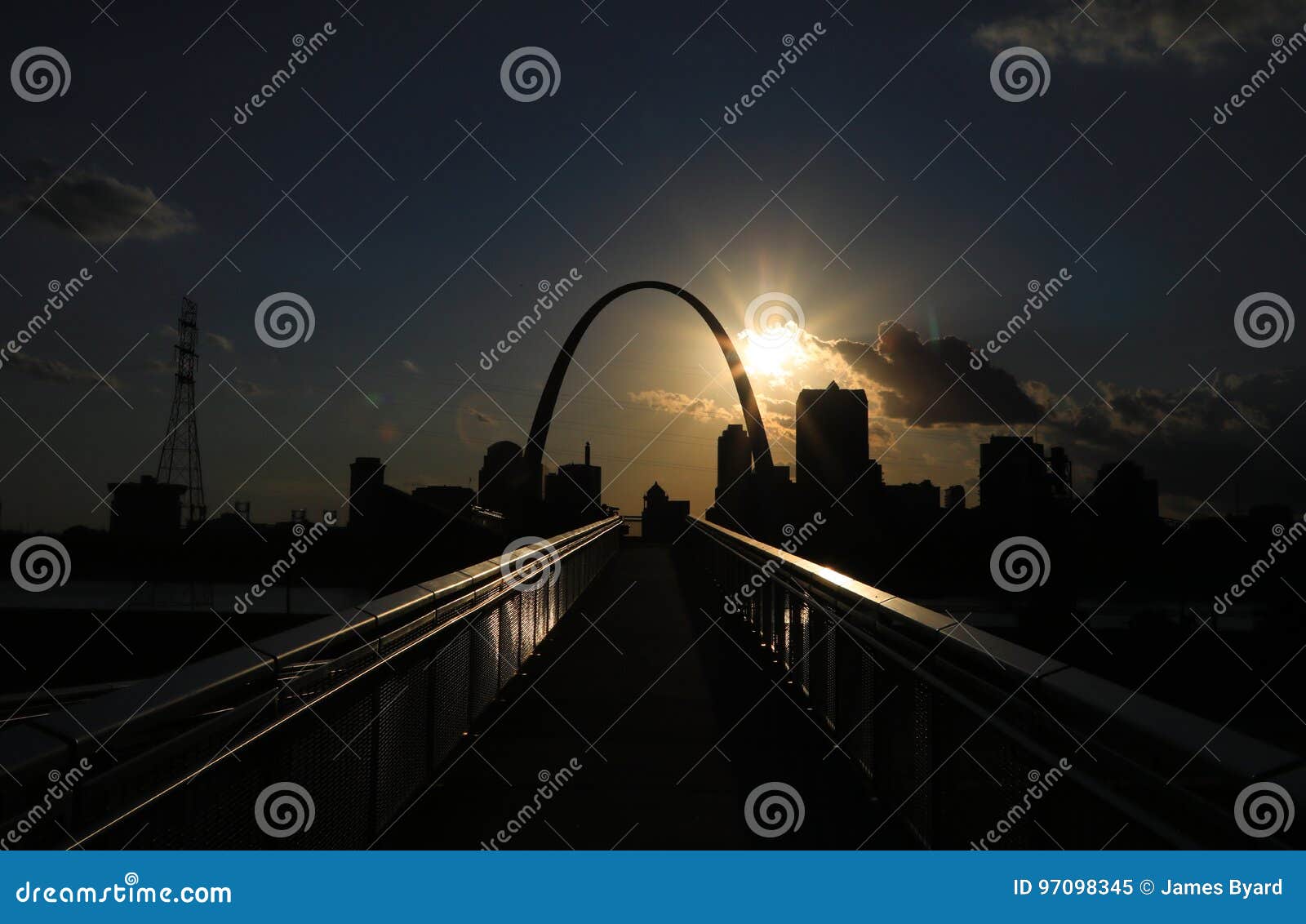 Sunset Over St. Louis Missouri Stock Image - Image of missouri ...