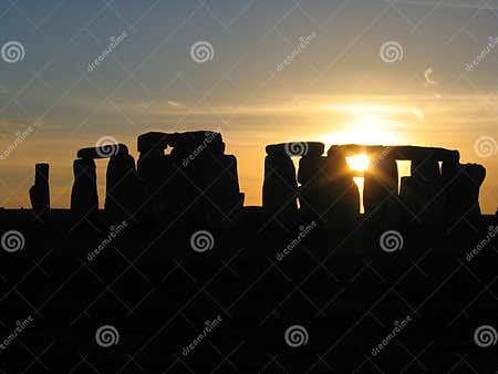 Sunset over Stonehenge stock image. Image of solar, druid - 237215