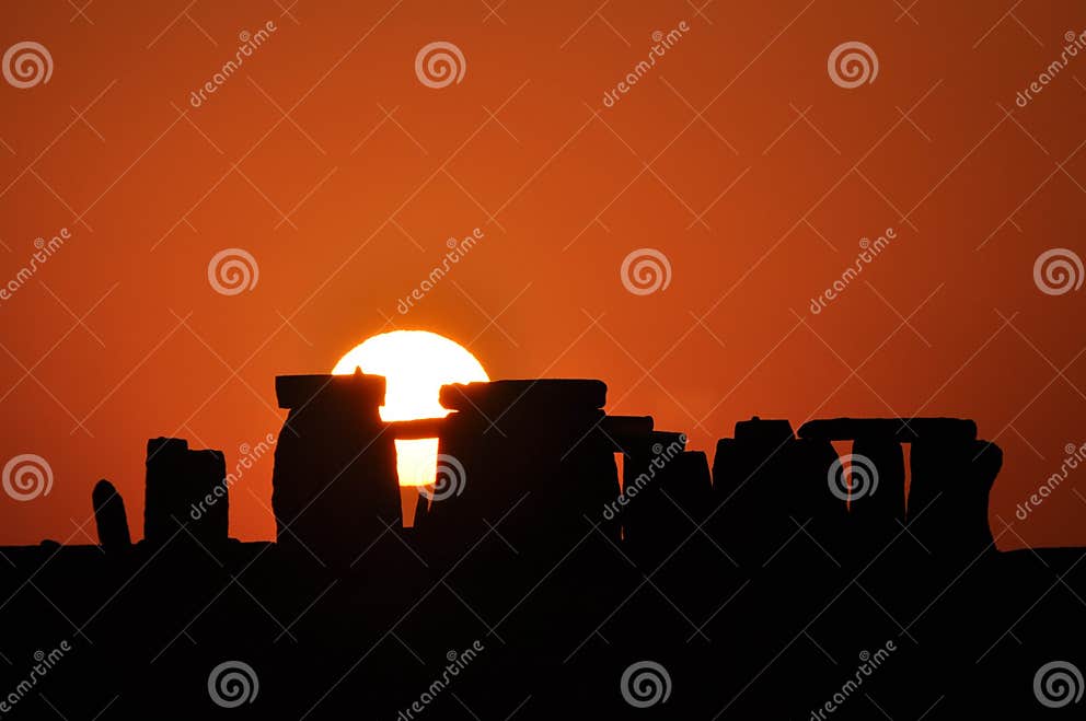 Sunset over Stonehenge stock photo. Image of rural, colorful - 55046792