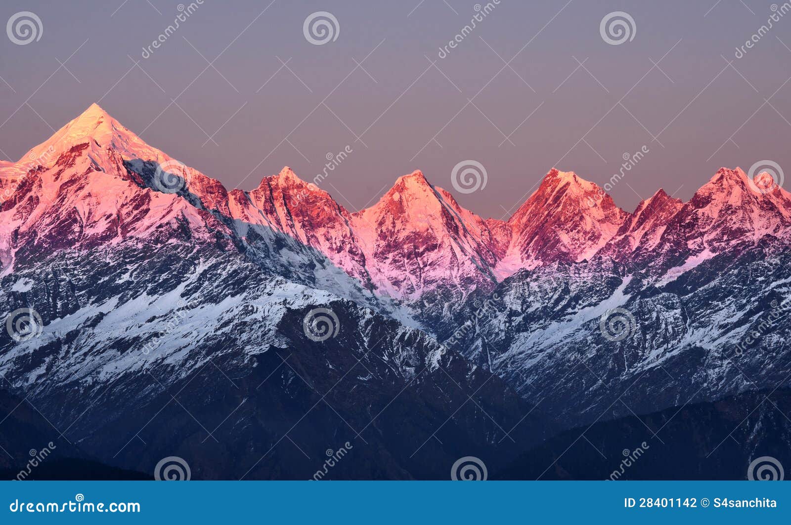 Sunset at Panchachuli Peaks Stock Photo - Image of chain, altitude ...