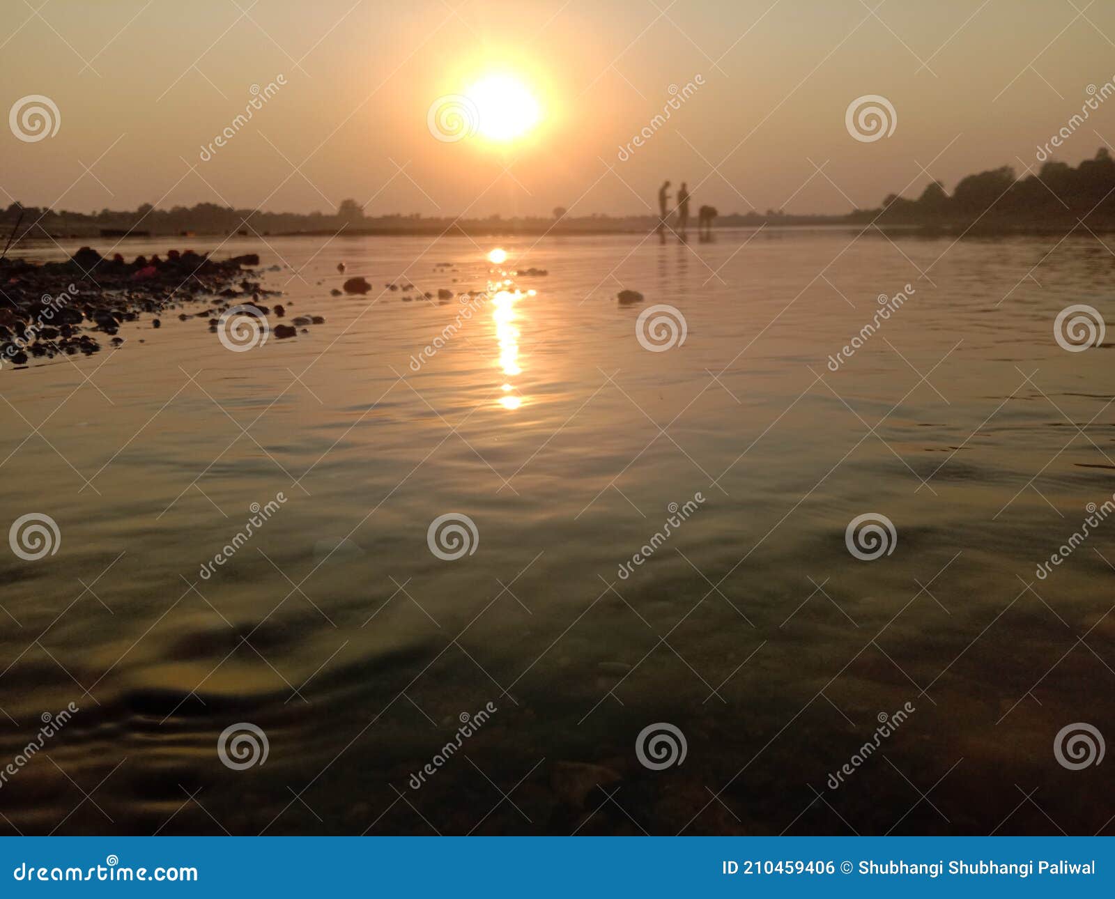 Sunset Picture of a River View Reflection of Sun Rays in the River ...