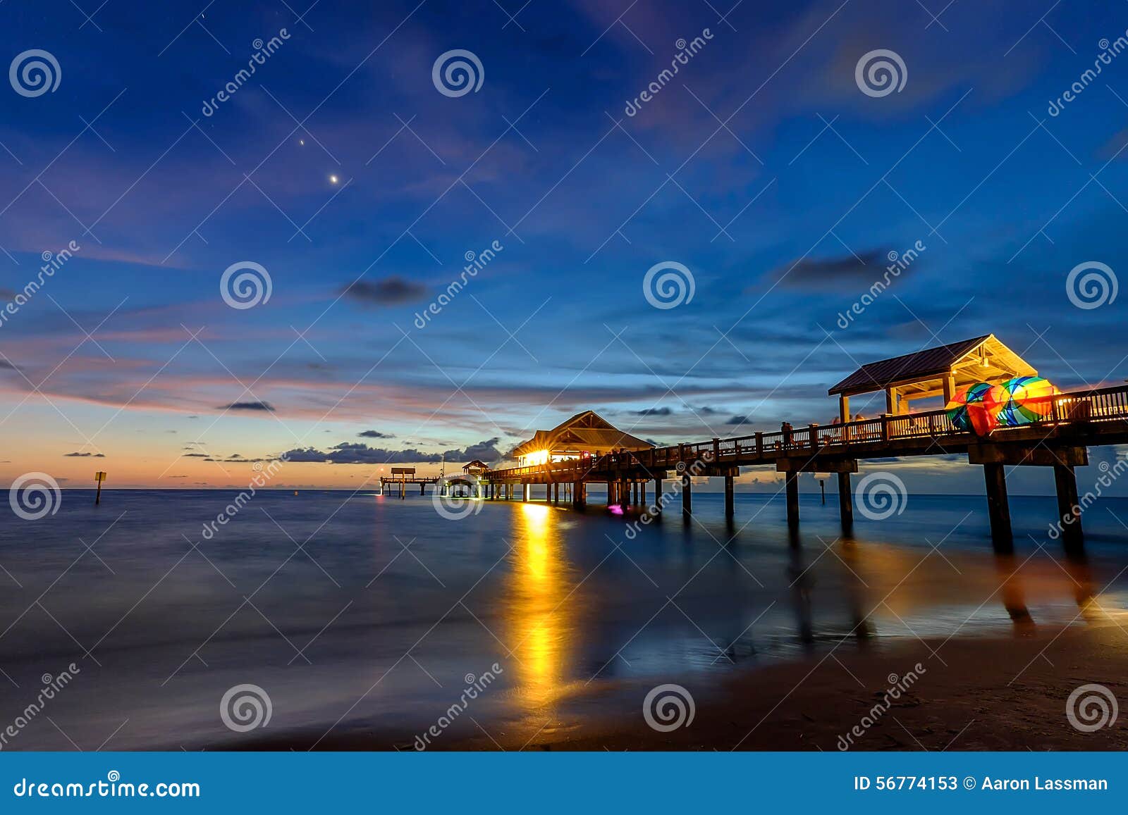 Sunset at Pier 60 in Clearwater Florida Stock Image - Image of beach ...