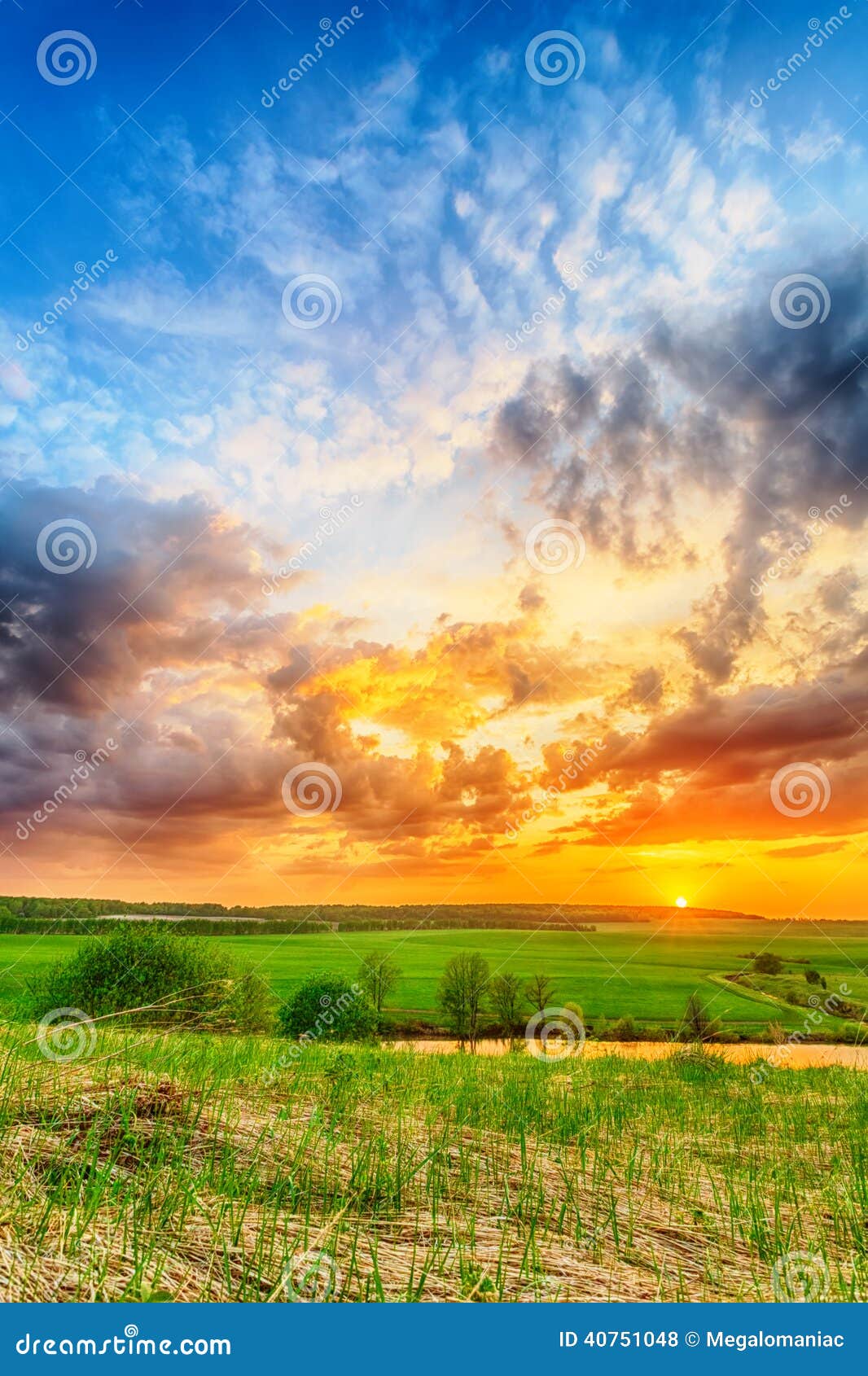 Sunset on the plain stock photo. Image of seasonal, rural - 40751048