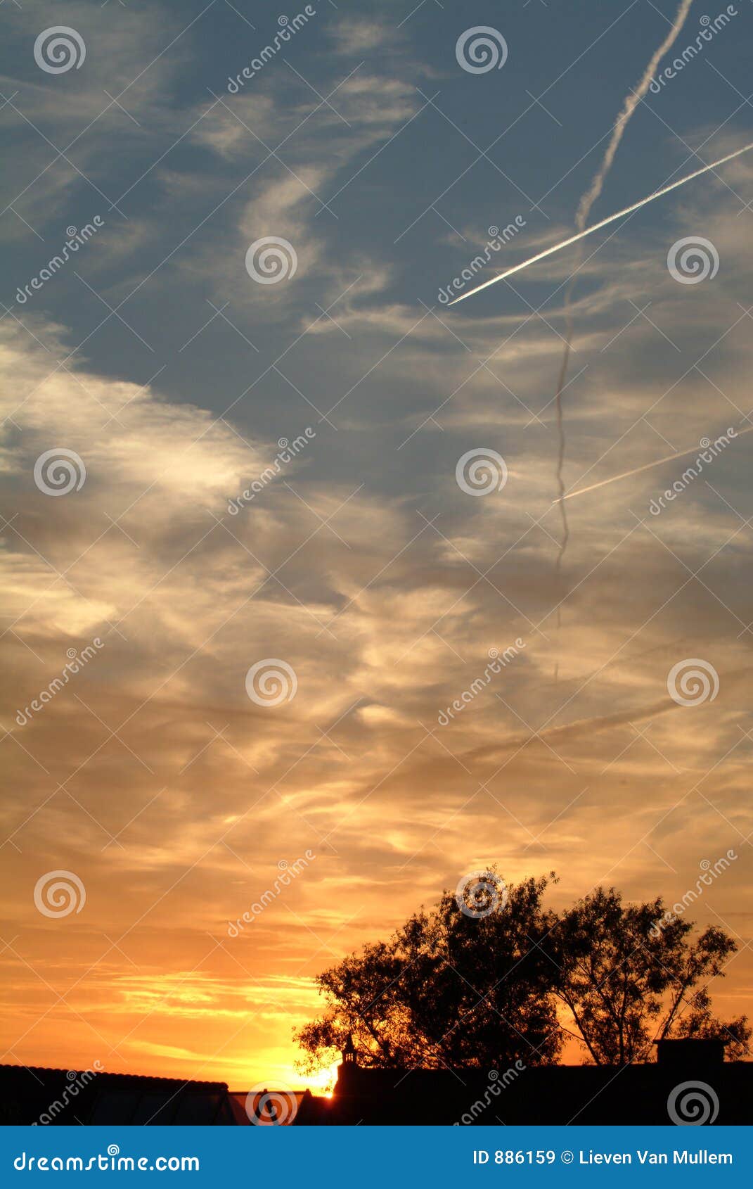 Sunset with planes stock image. Image of sunsets, plane - 886159