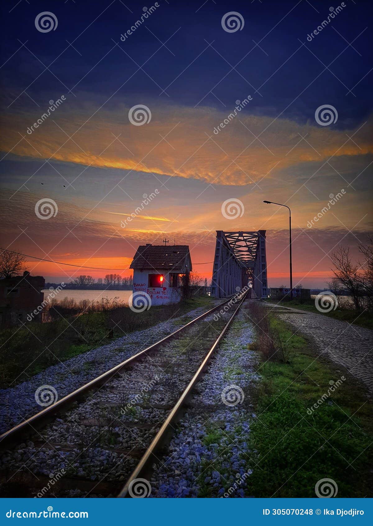 Sunset and railway bridge stock photo. Image of railwaybridge - 305070248