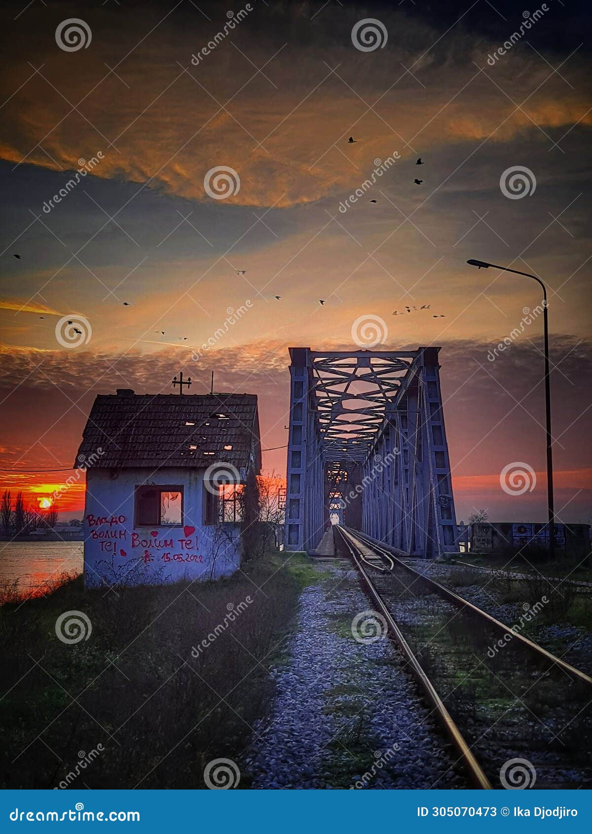 Sunset and railway bridge stock image. Image of sunset - 305070473
