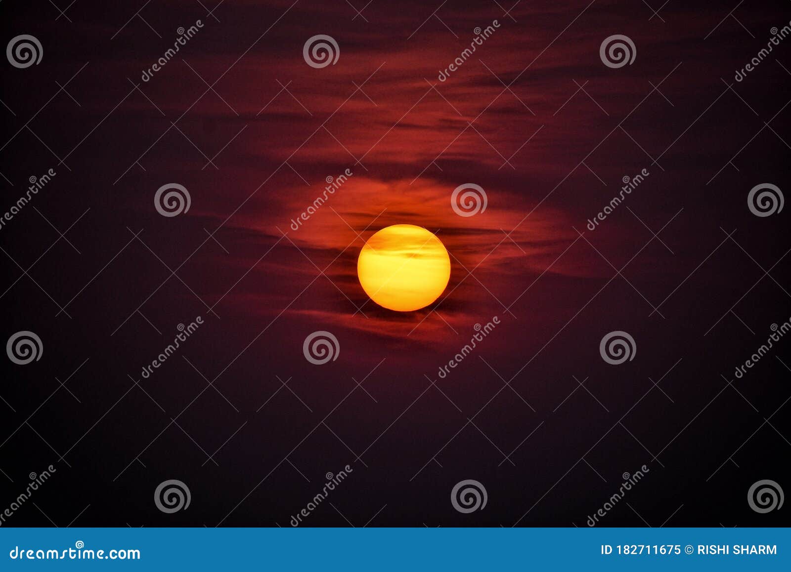 Sunset with red color stock image. Image of color, bright - 182711675