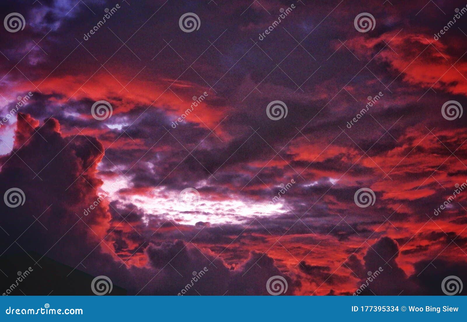 Sunset with Red Fire Clouds Stock Photo - Image of fire, gorgeous ...