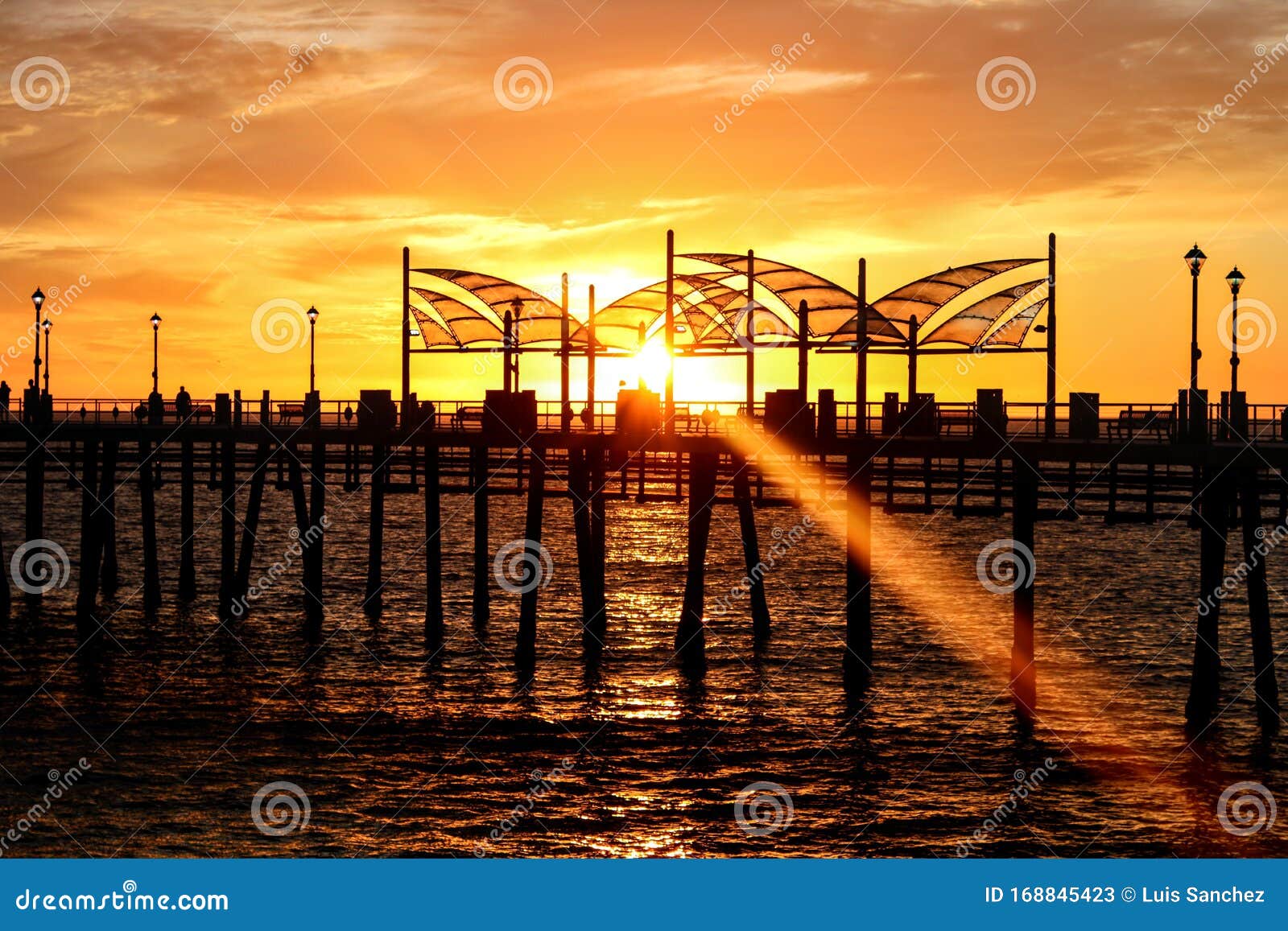 Sunset at Redondo Beach stock image. Image of pier, beach - 168845423