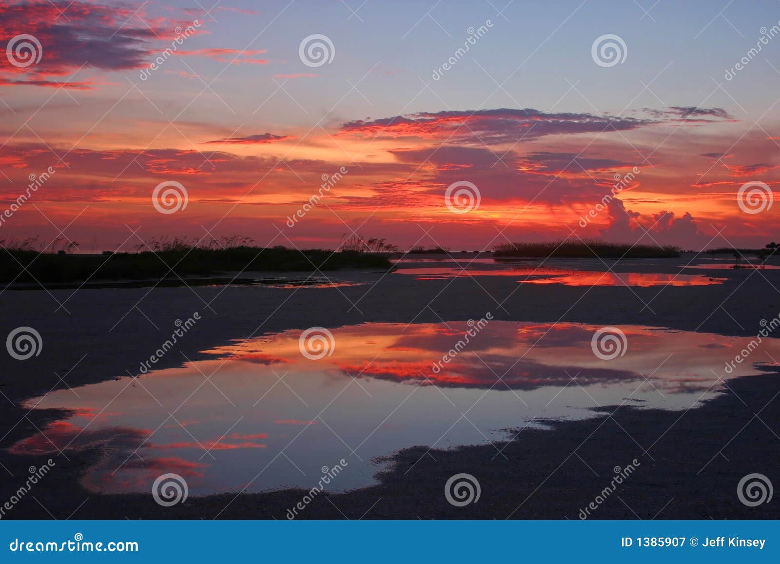 Sunset reflections stock image. Image of sundown, tranquil - 1385907